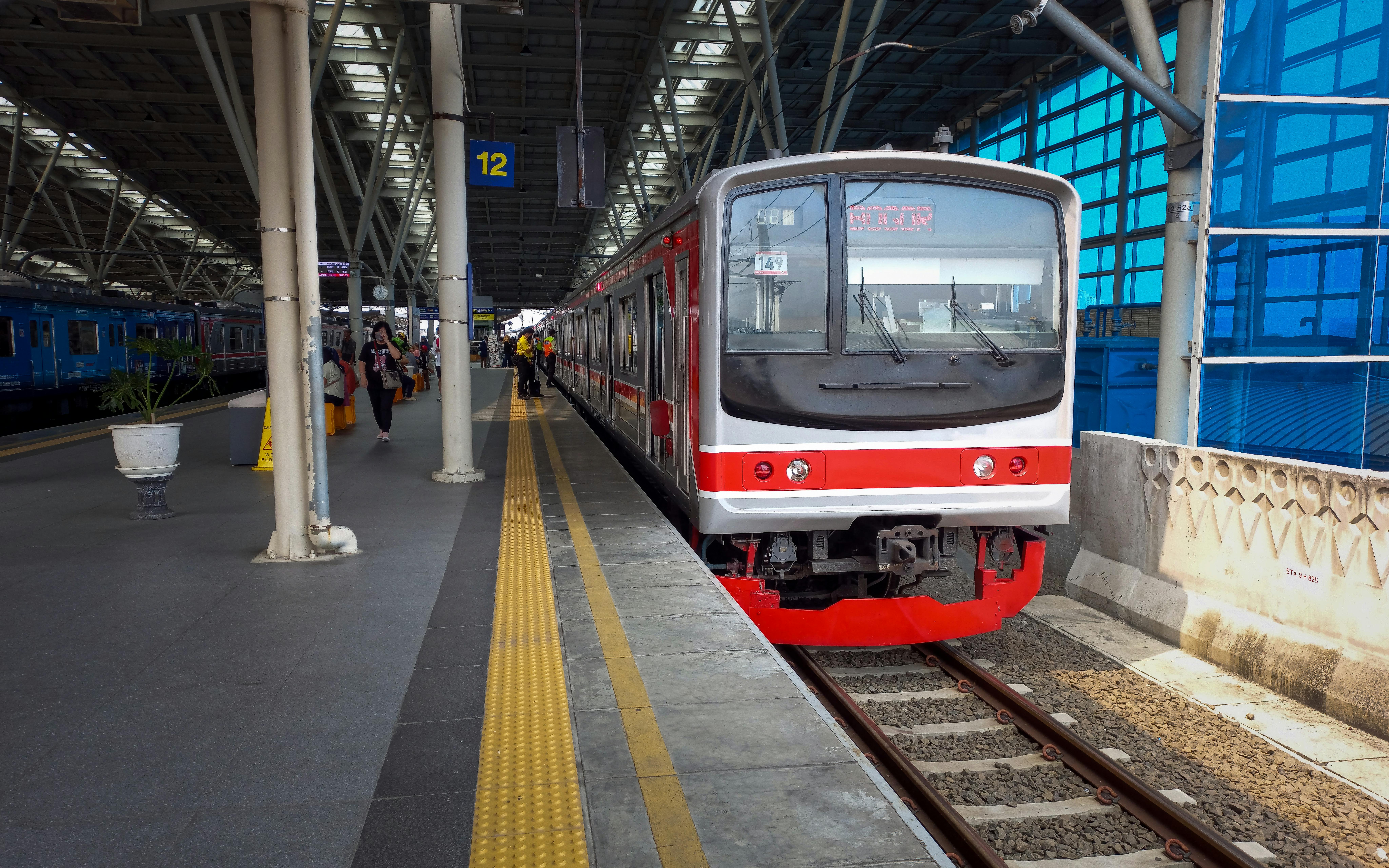 KRL Jakarta Kota - Bogor · Free Stock Photo
