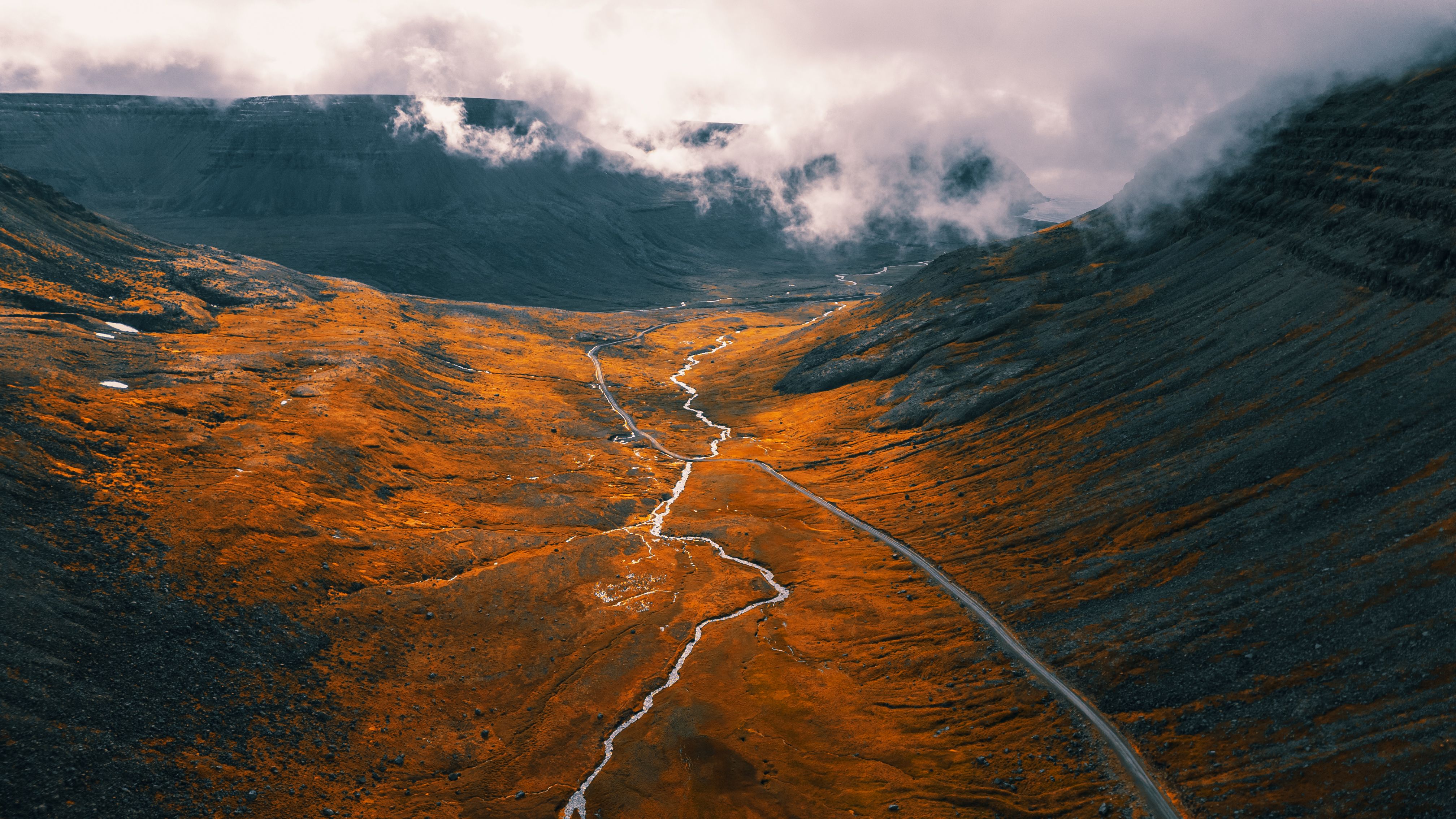 Iceland valley · Free Stock Photo