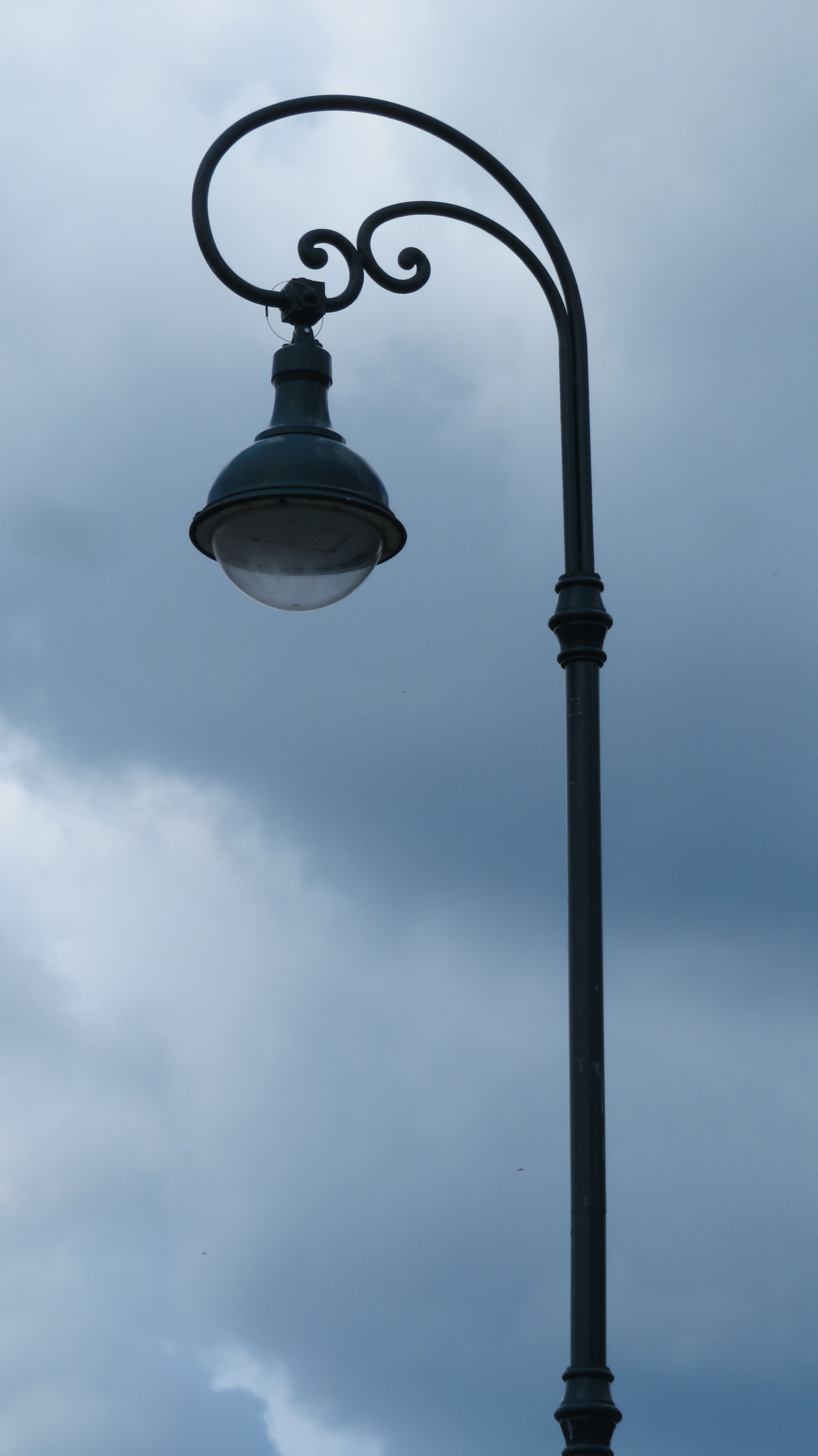 Black Post Lights · Free Stock Photo