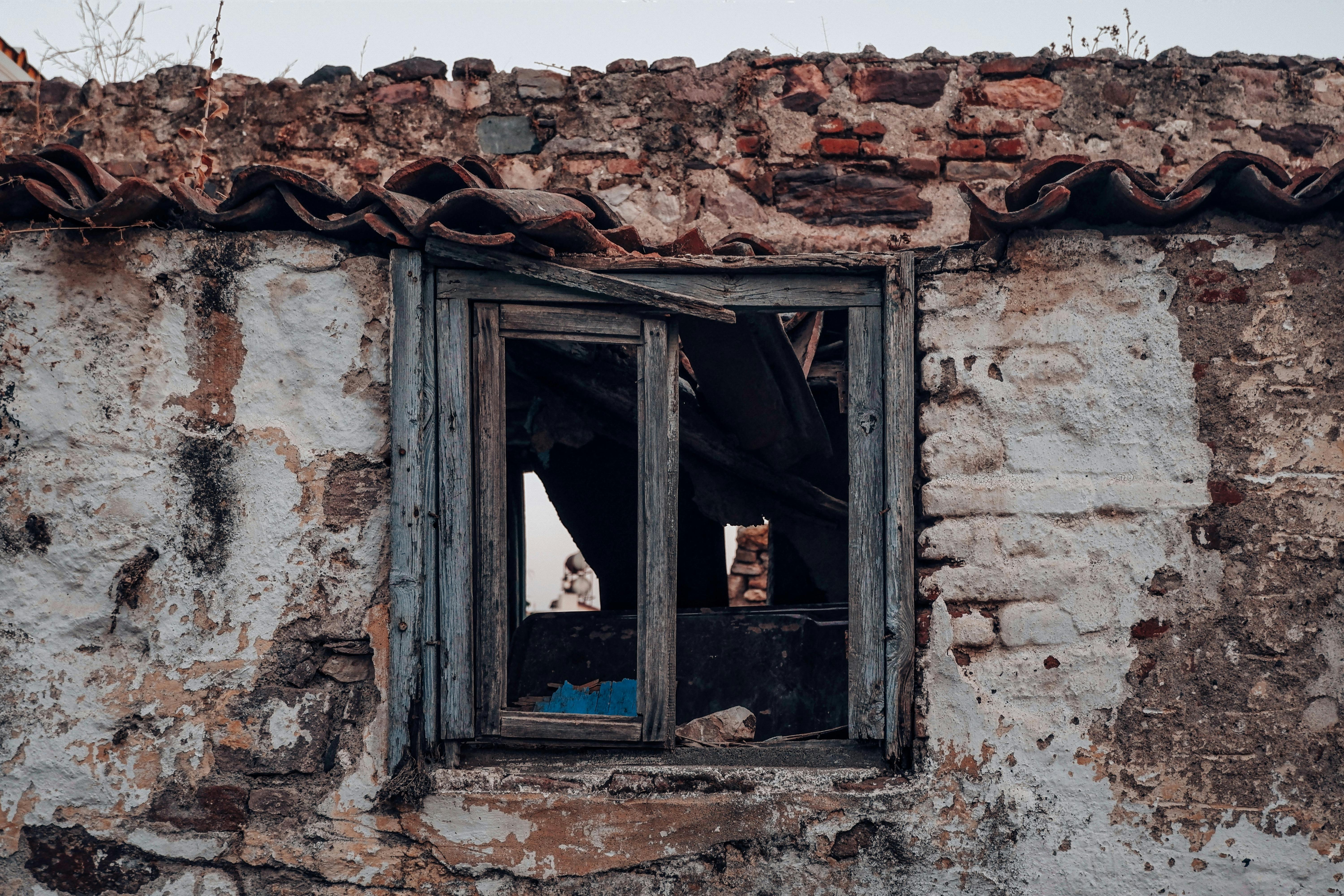 Wrecked Home Furnitures Interior · Free Stock Photo