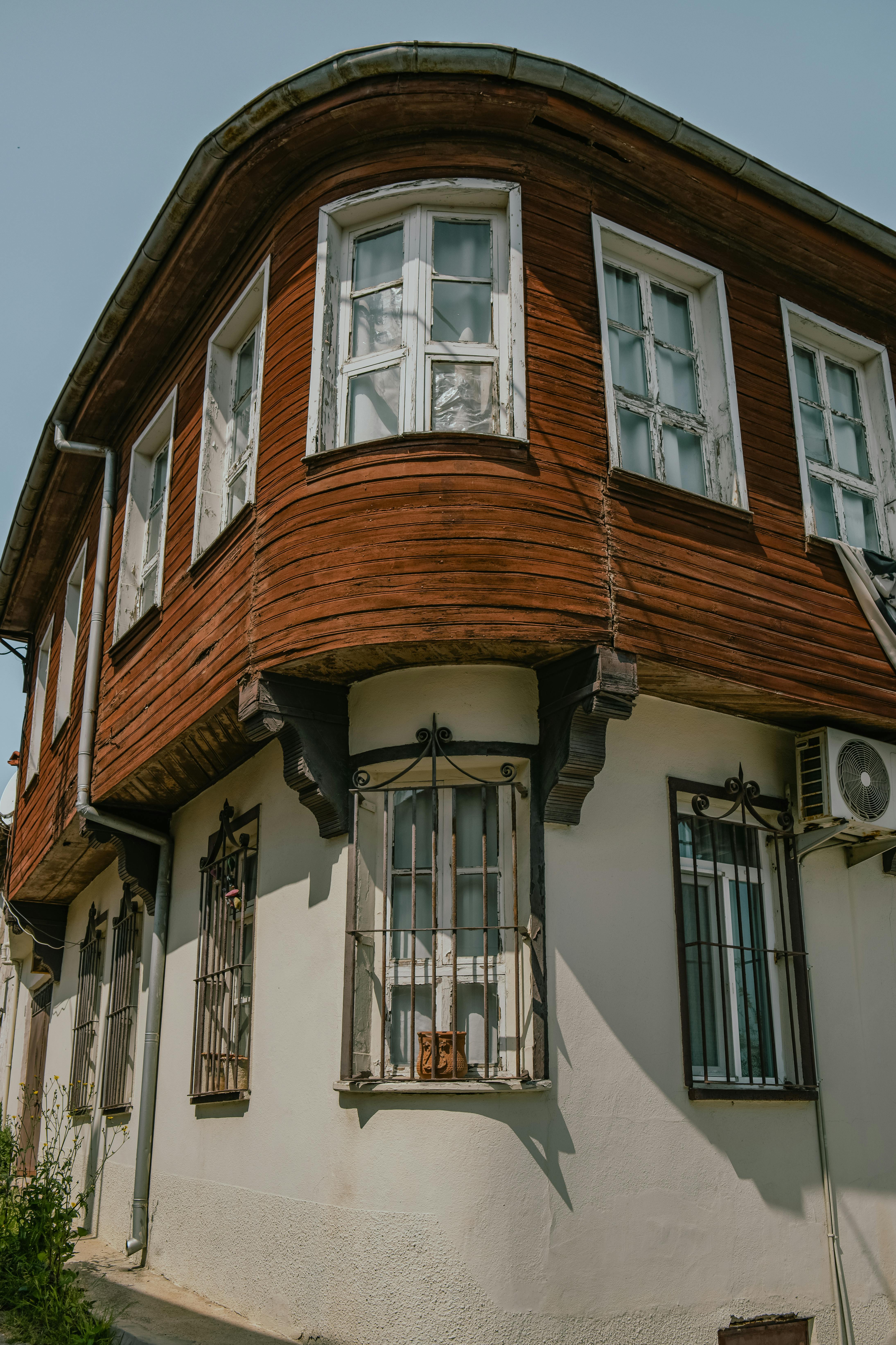 How to Deal With(A) Very Bad Electrician Prices - Trusted Electricians