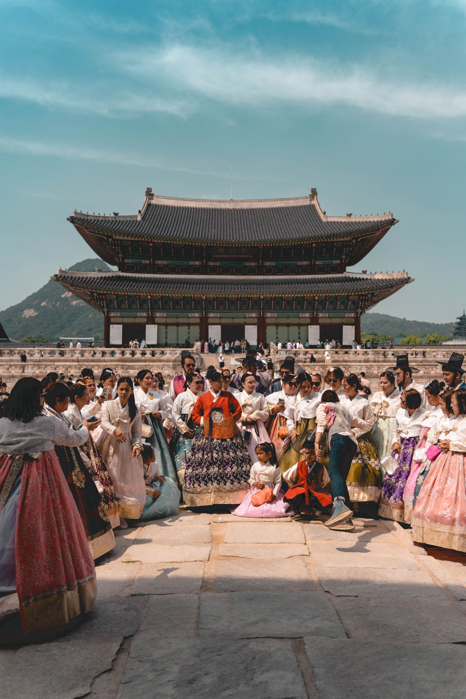 Korean People Photos, Download The BEST Free Korean People Stock Photos ...