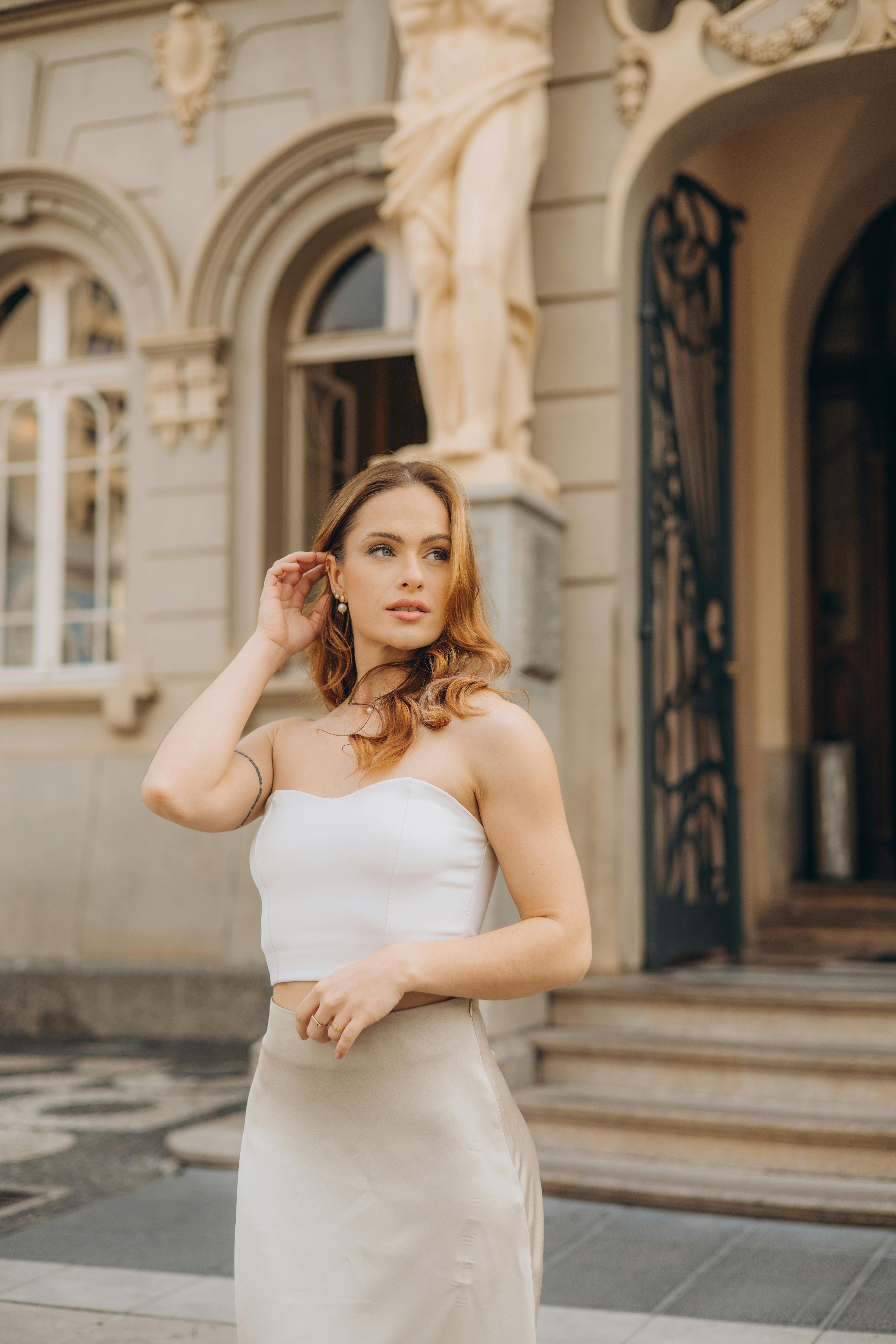 Basic White Woman Photos, Download The BEST Free Basic White Woman ...