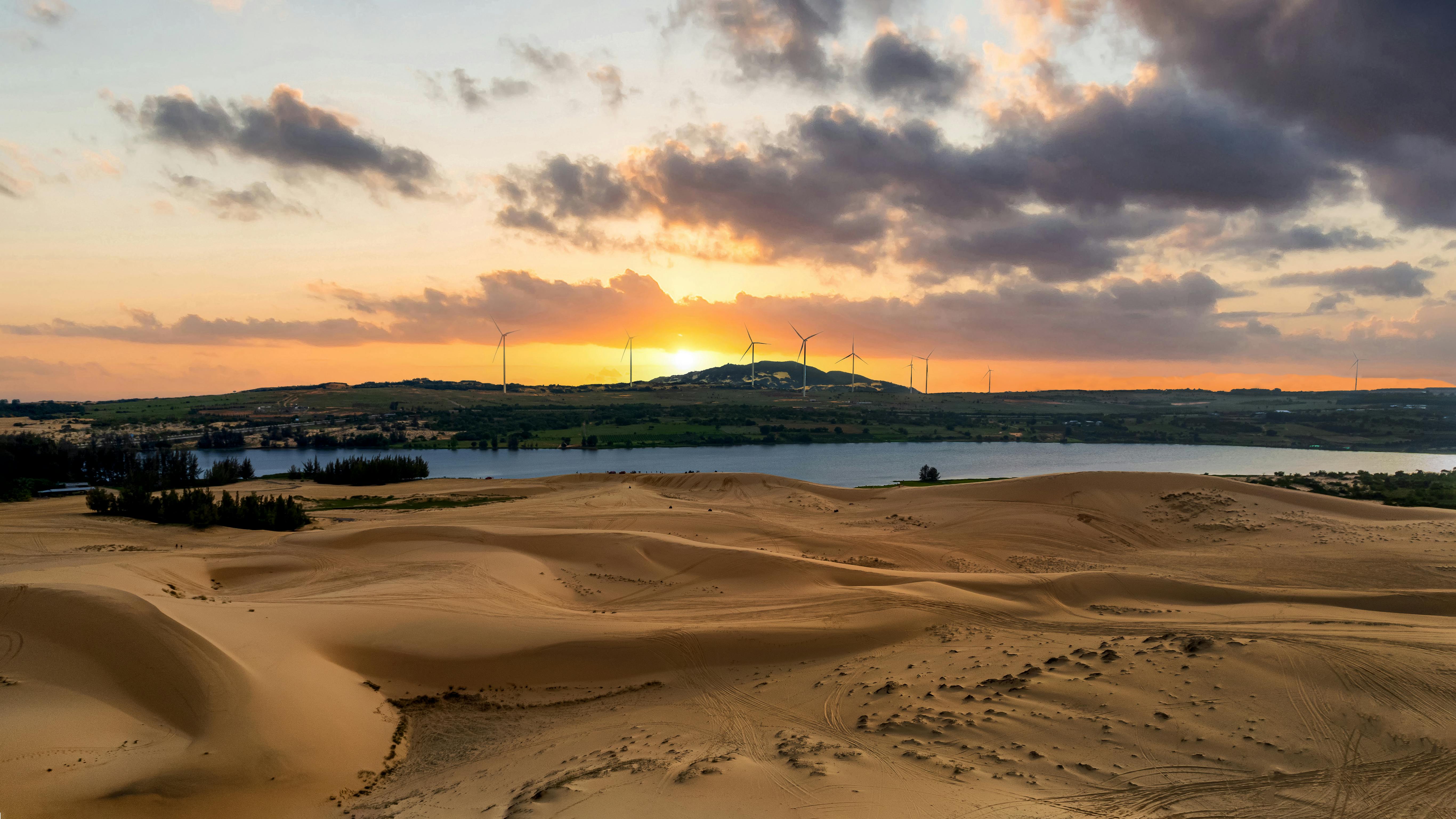 Mu Ne Magical landscapes · Free Stock Photo