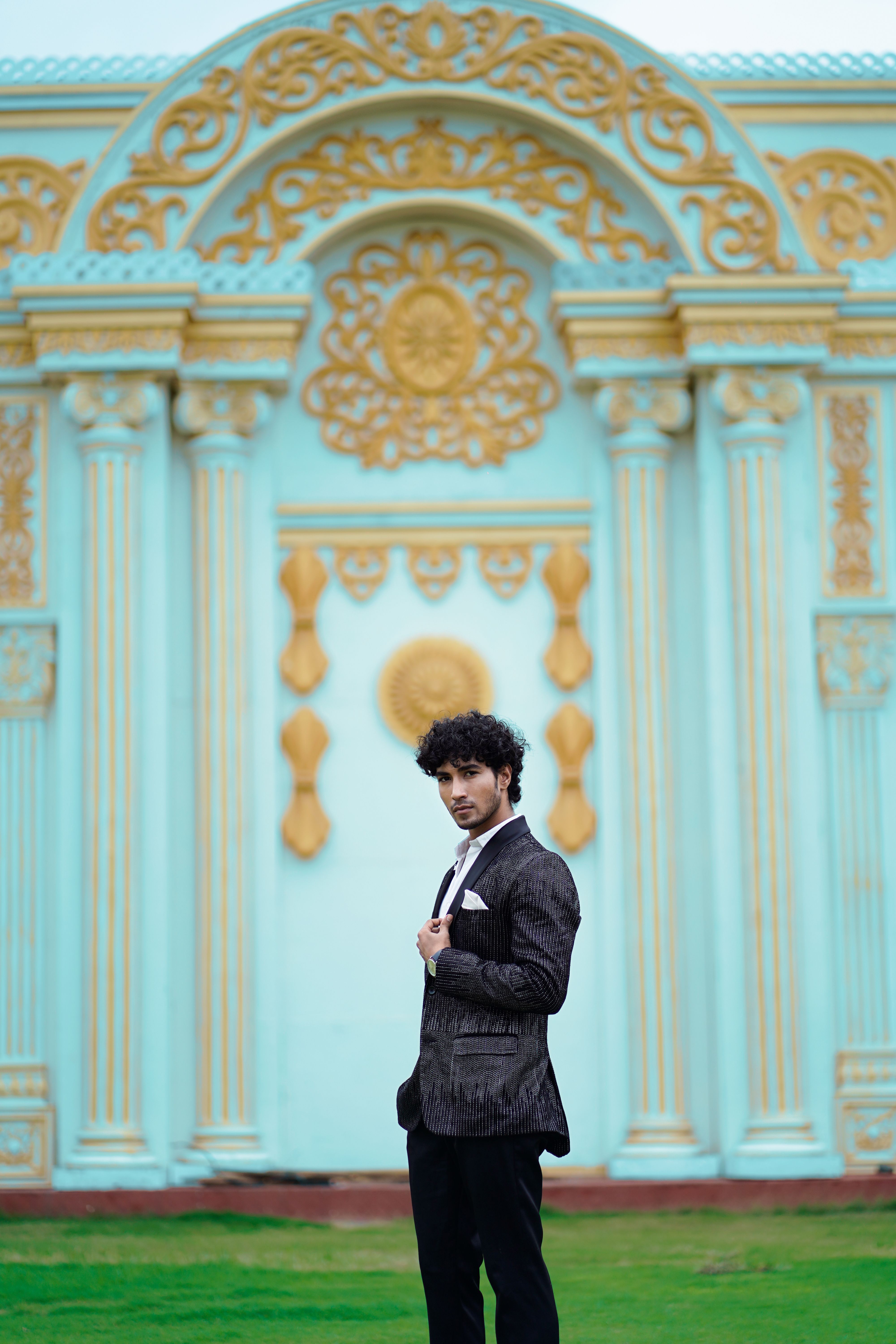 Poses Photos, Download The BEST Free Poses Stock Photos & HD Images