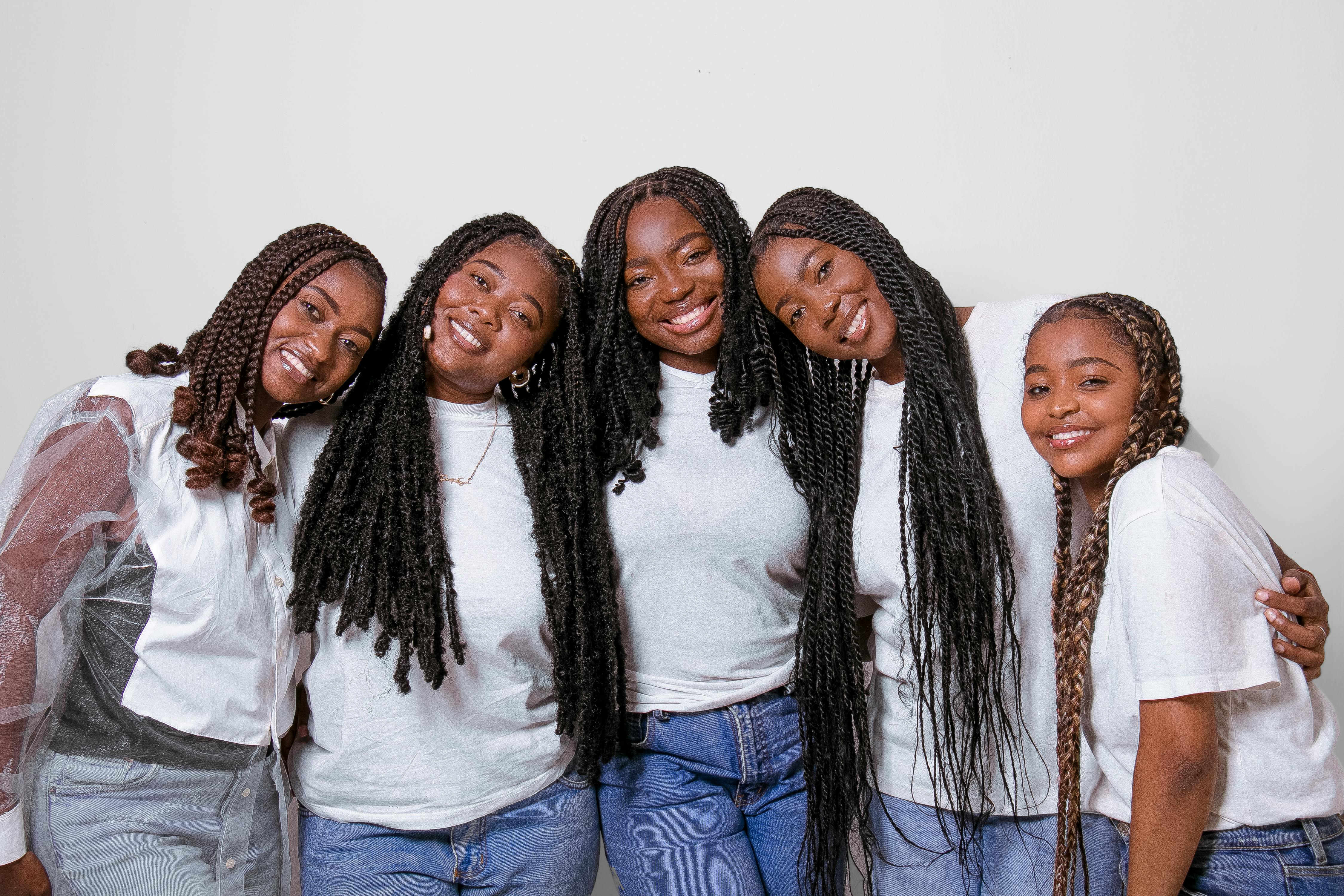 black women smiling · Free Stock Photo