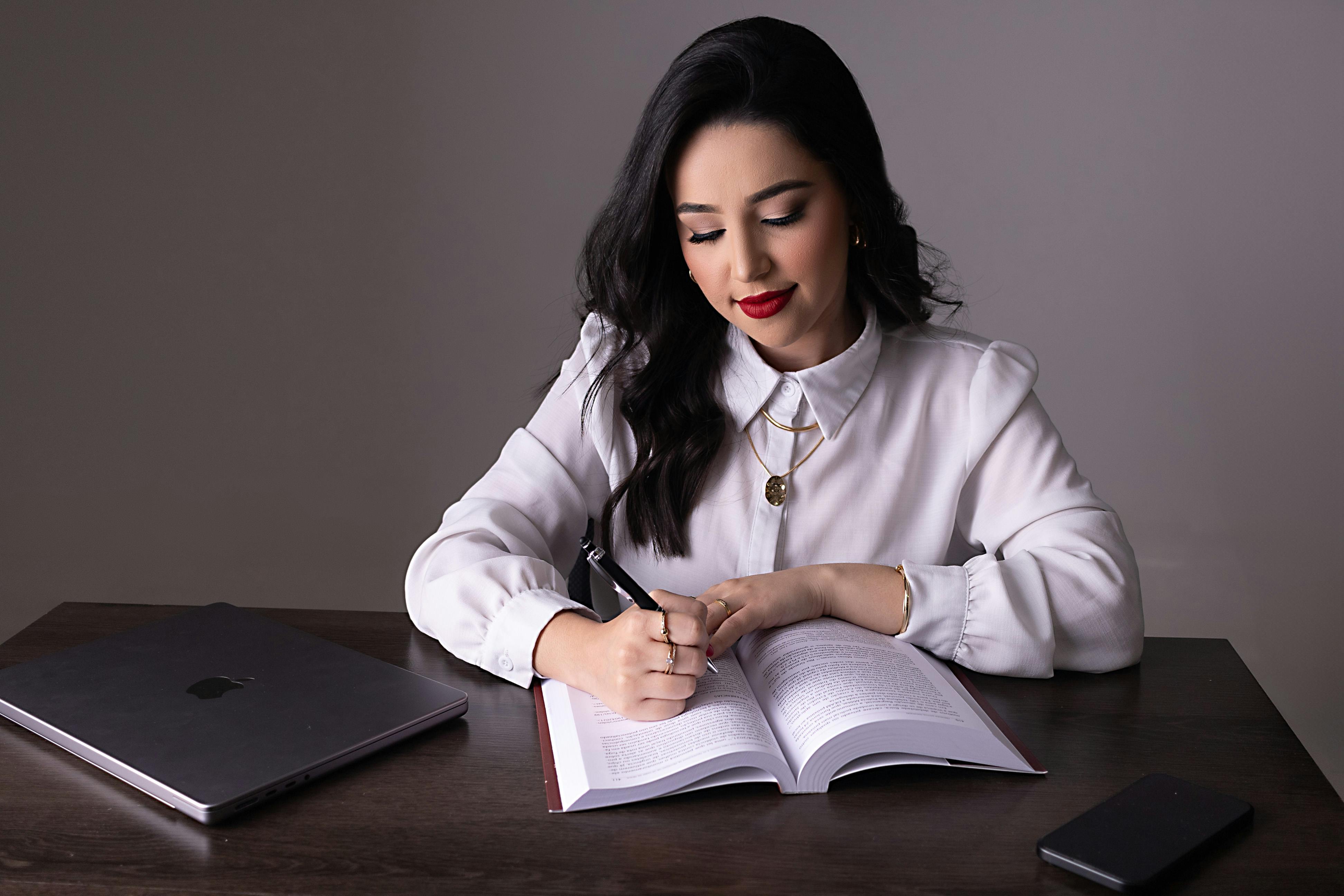 Roberta Faria Alves · Free Stock Photo