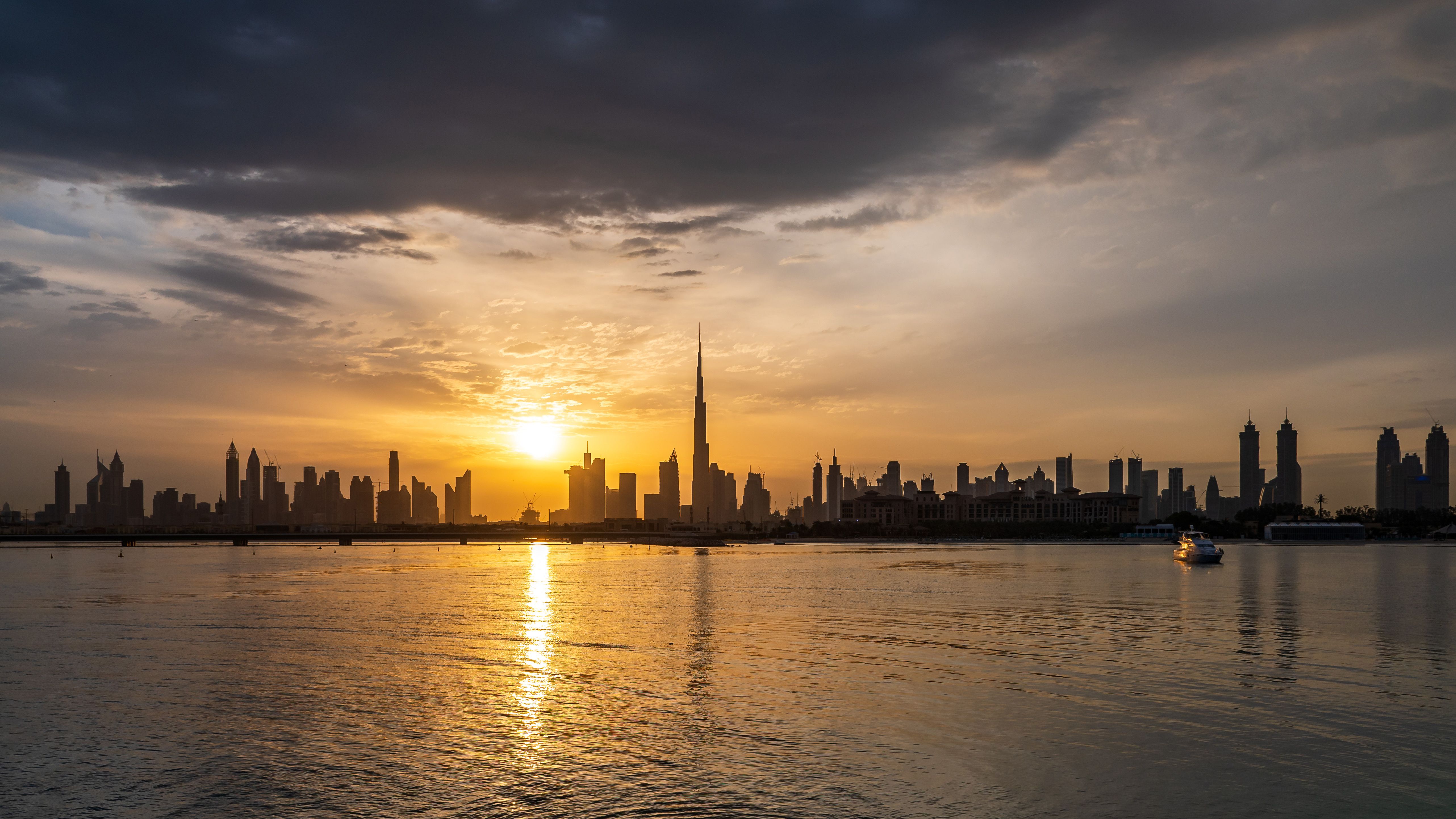 Dubai Sunrise · Free Stock Photo