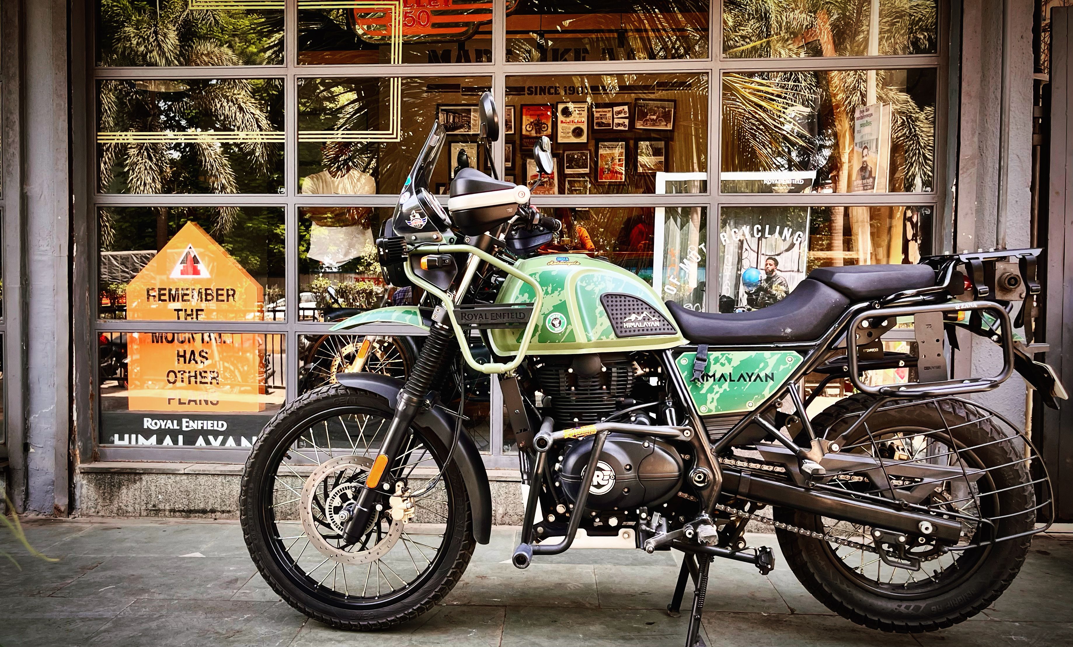 Royal Enfield Himalayan · Free Stock Photo