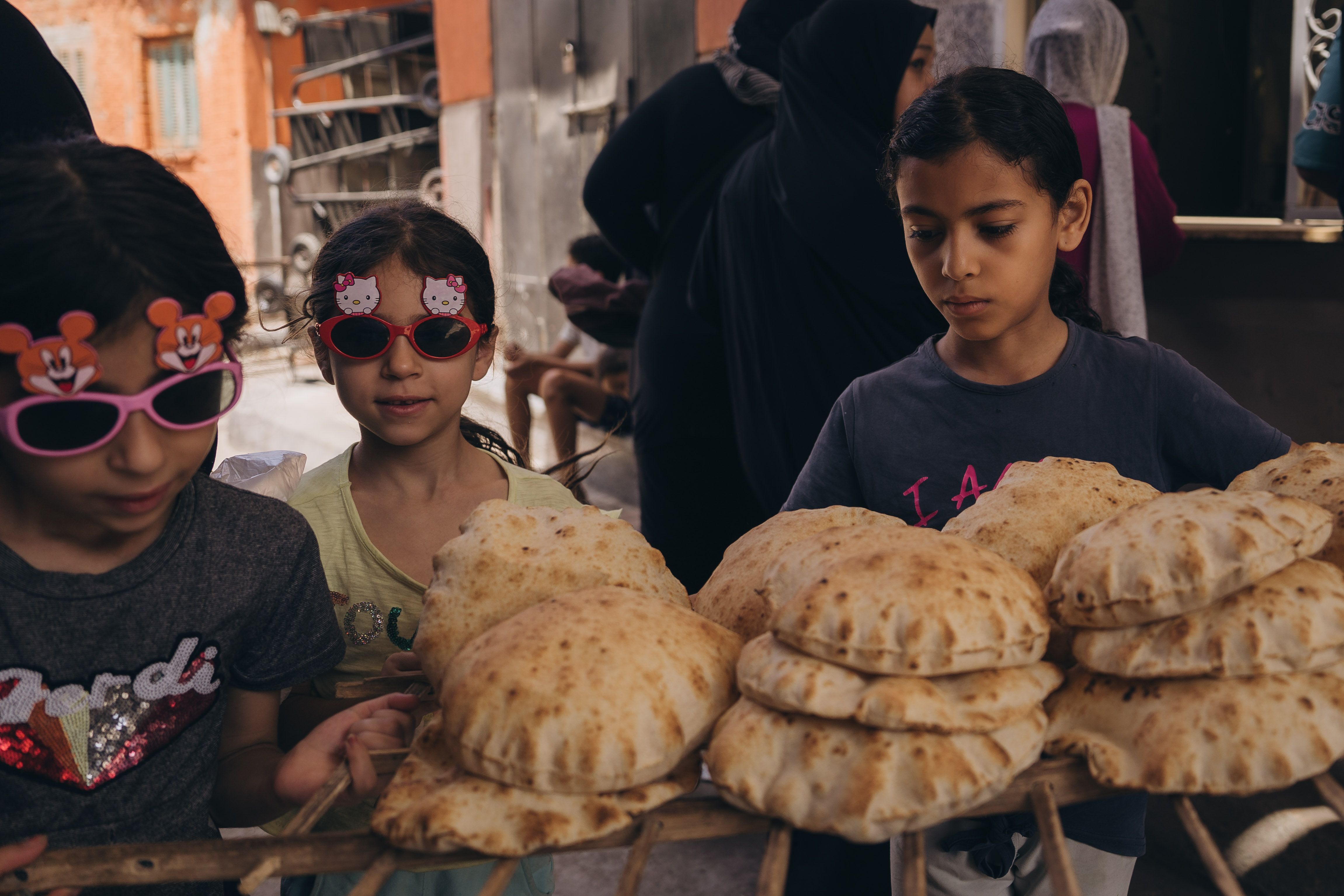 kids while bringing the bread from bakery · Free Stock Photo