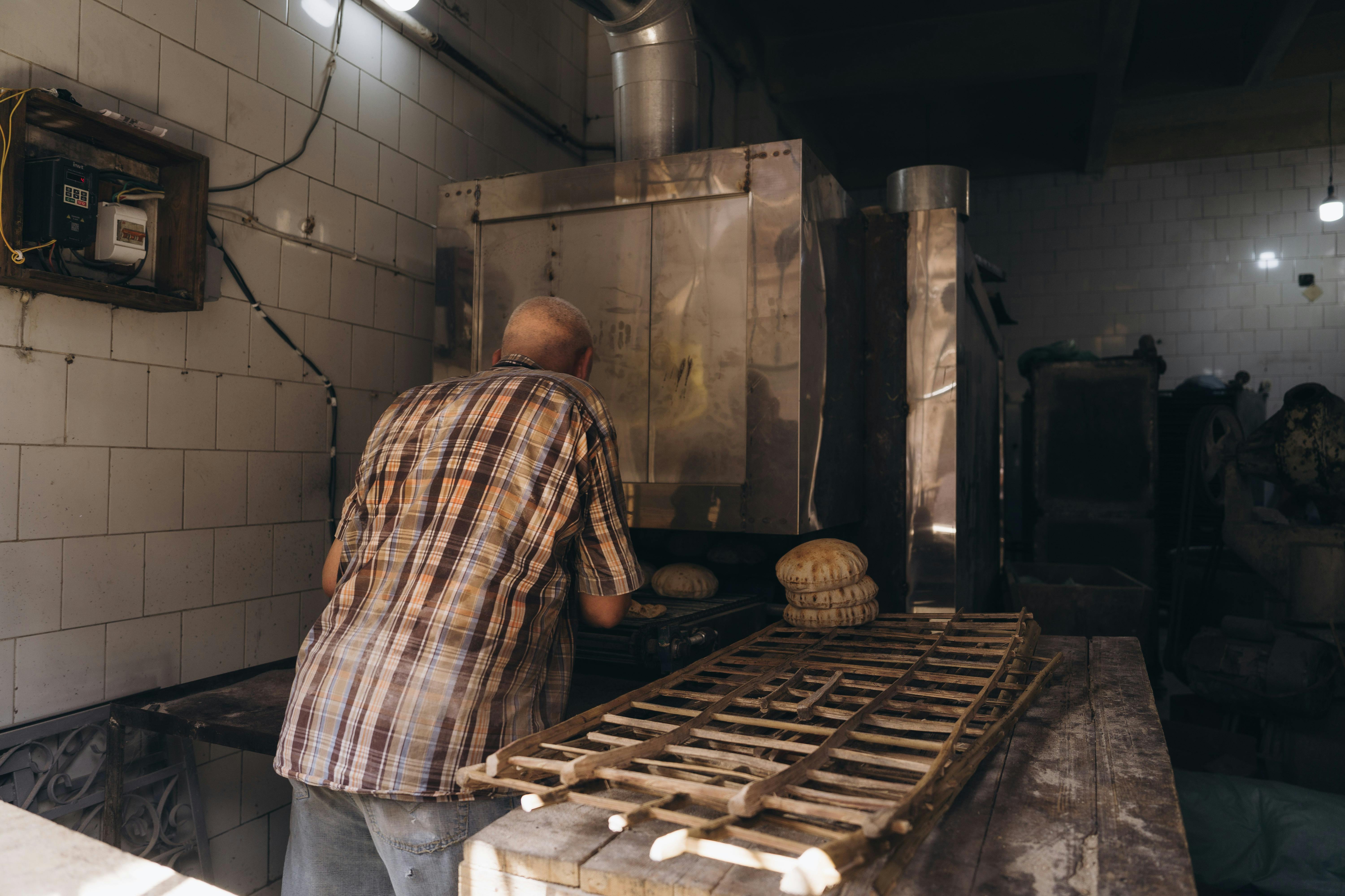 Poor Kitchen Background Photos, Download The BEST Free Poor Kitchen ...