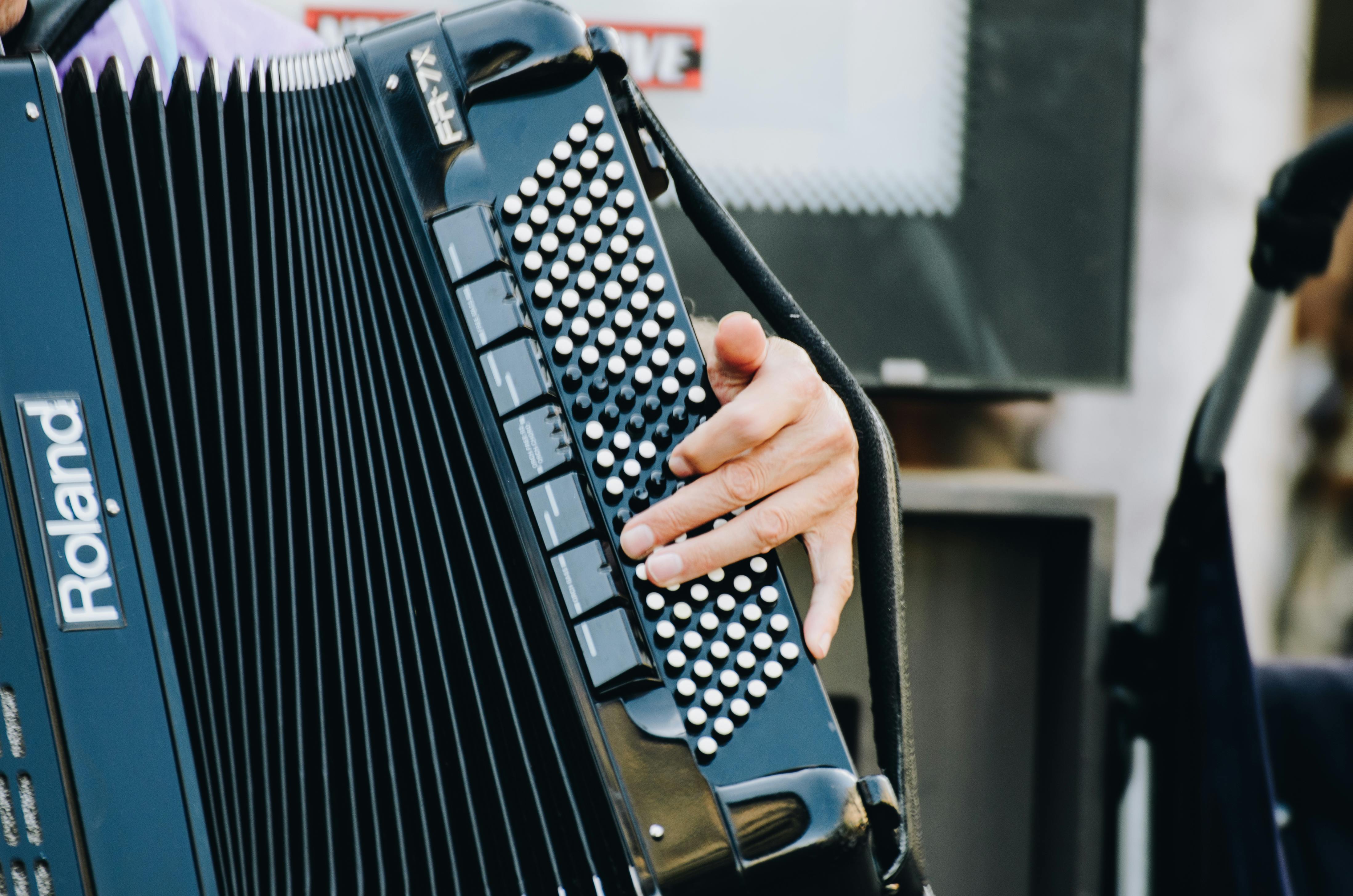 Roland Wallpaper' Photos, Download The BEST Free Roland Wallpaper ...