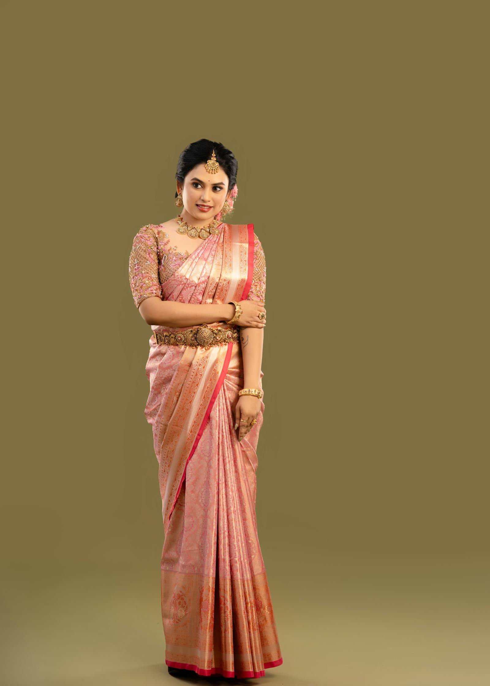 Indian Saree Model Photos, Download The BEST Free Indian Saree Model ...