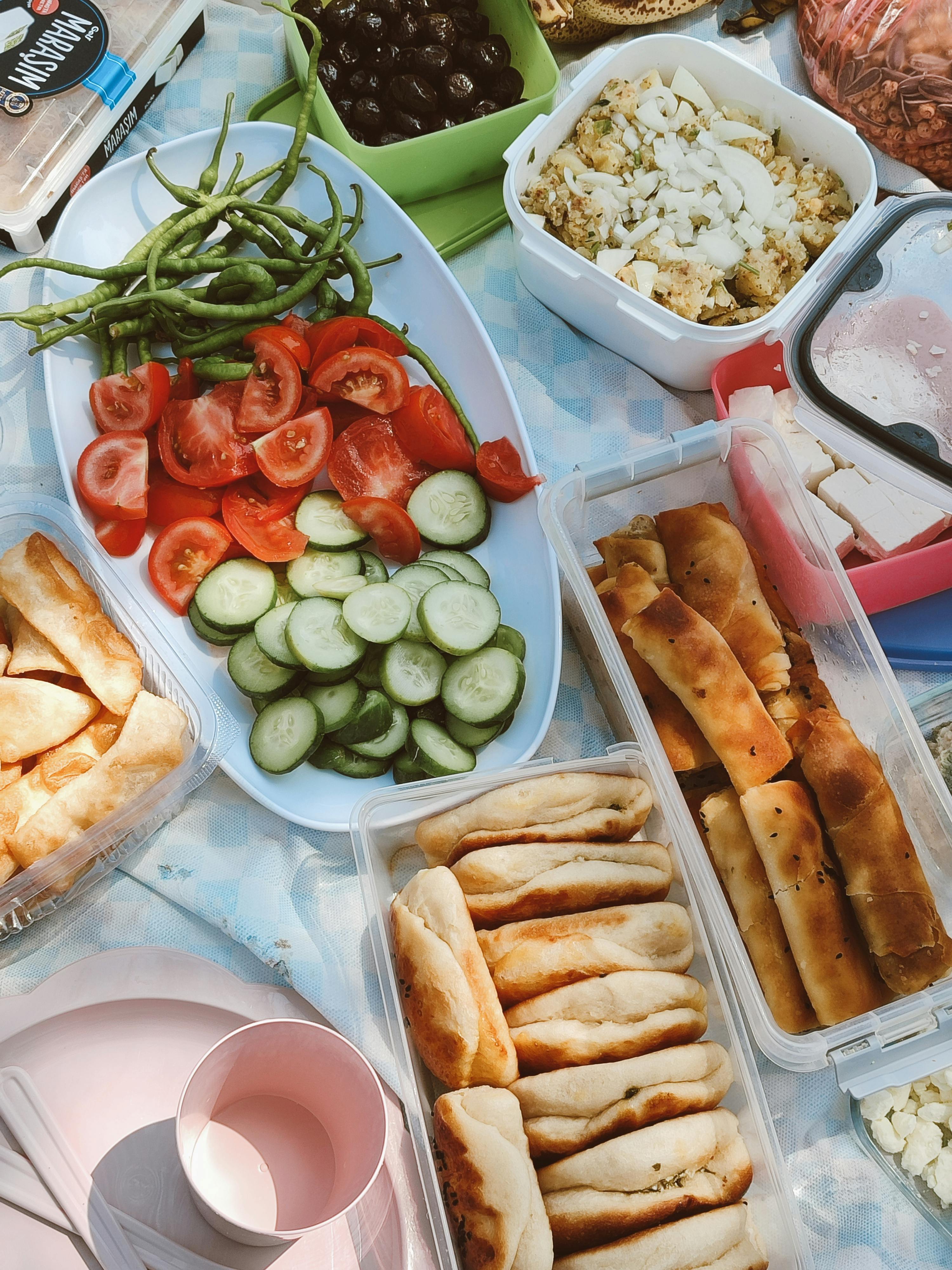 Eating Appetizers Photos, Download The BEST Free Eating Appetizers ...