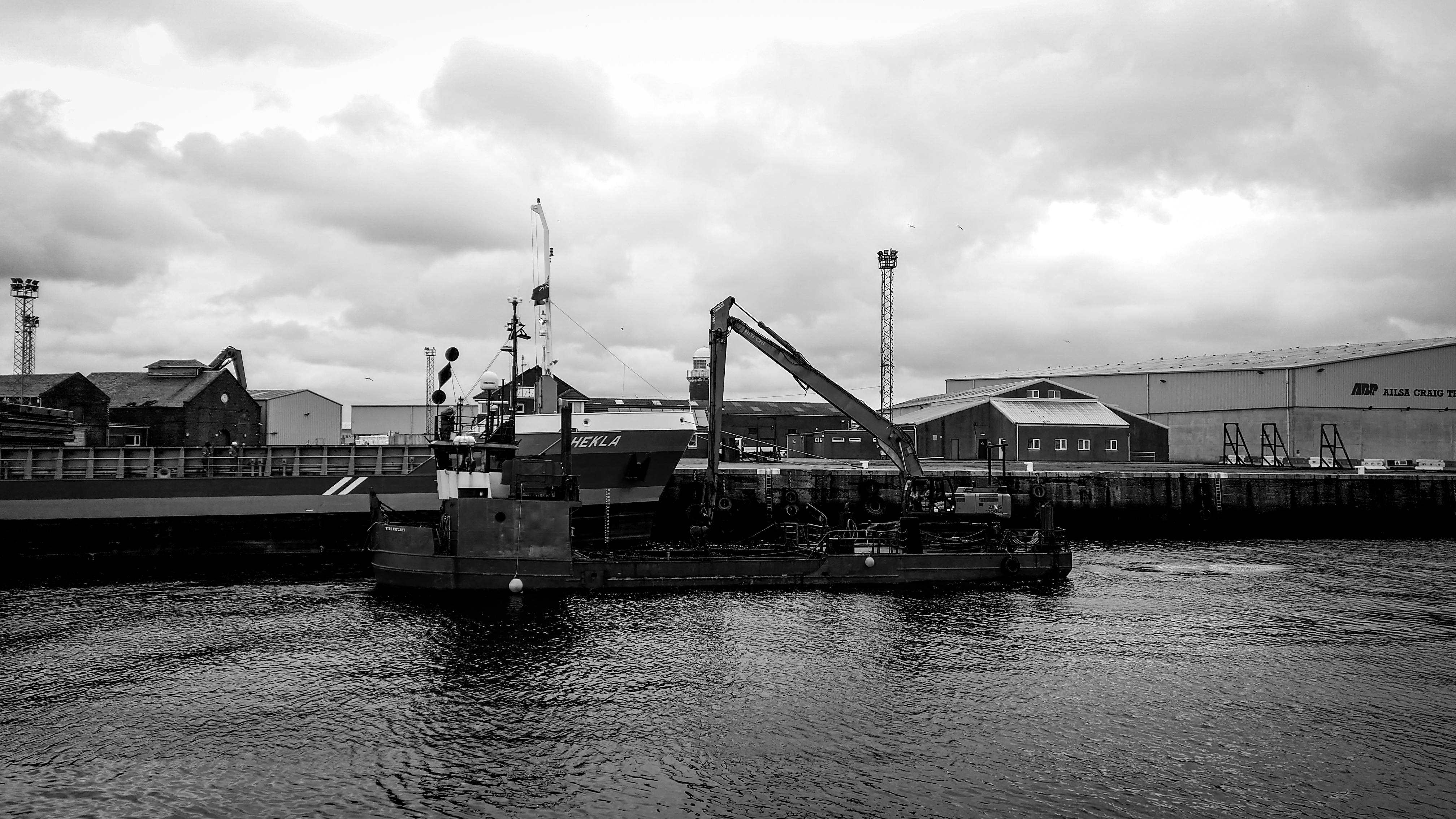 Tug And Barge Photos, Download The BEST Free Tug And Barge Stock Photos ...