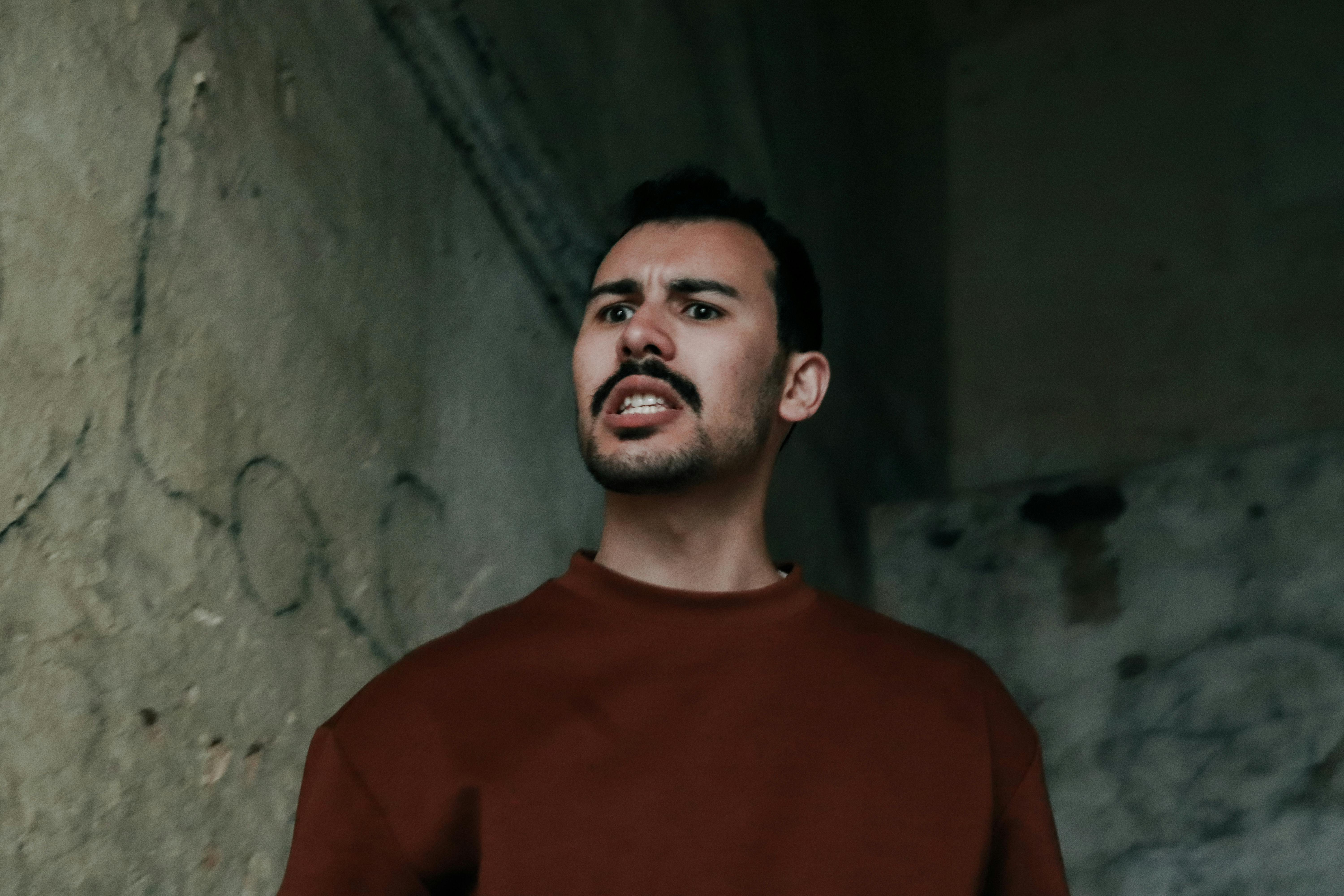 Wall Manly Background Photos, Download The BEST Free Wall Manly ...