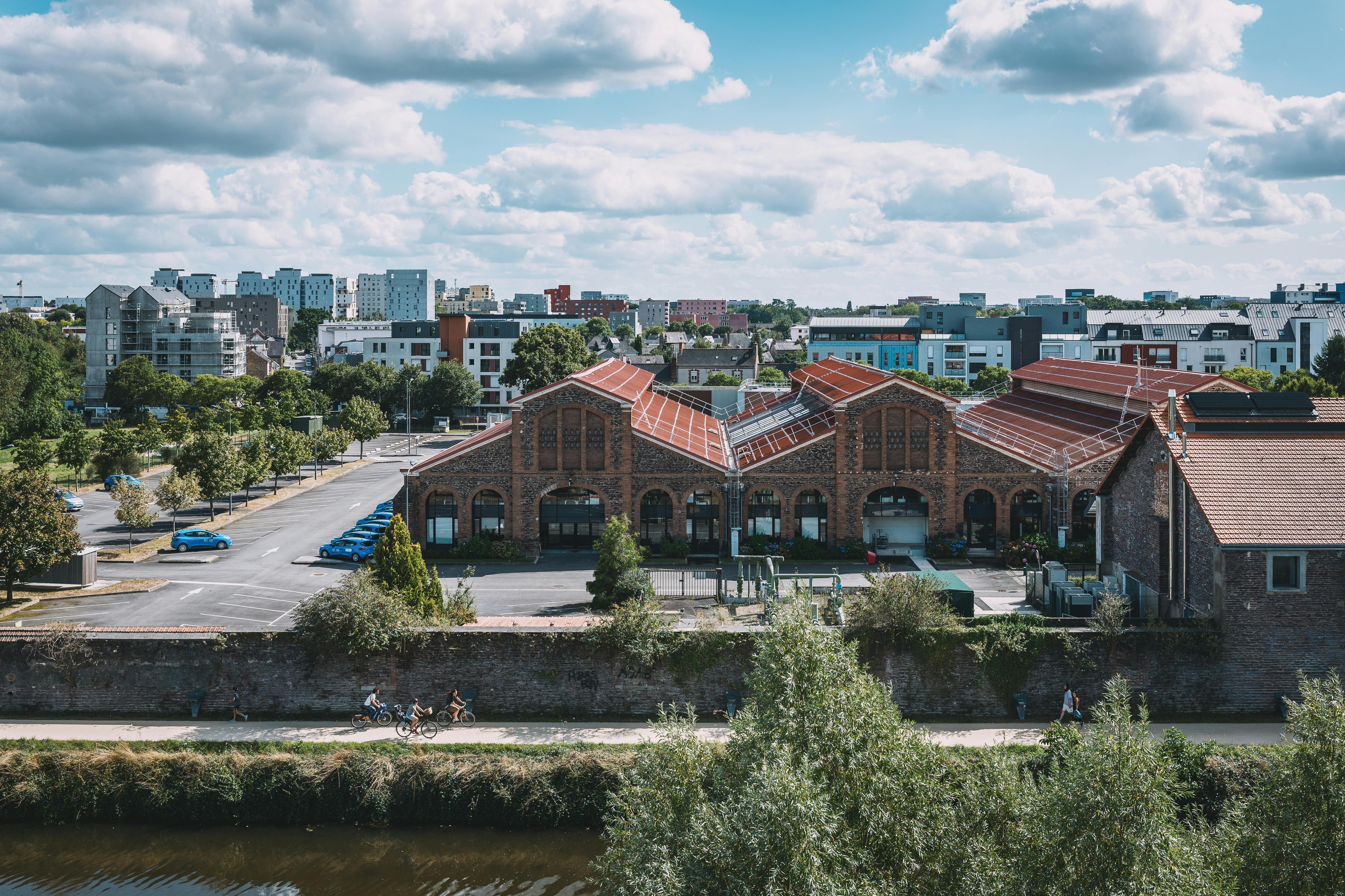 Bâtiments industriels - Rennes · Free Stock Photo