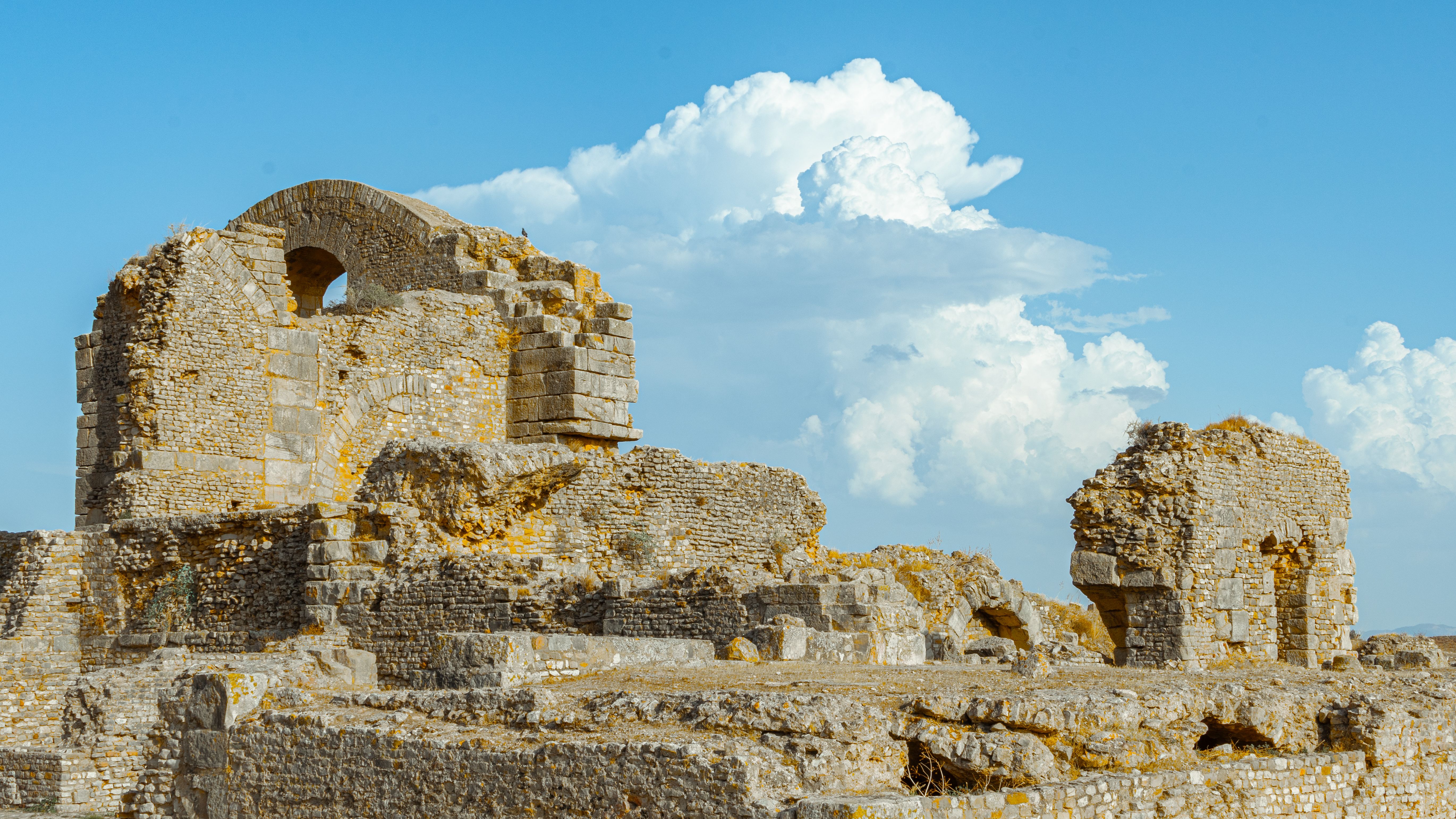Bulla Regia's archology site wallpaper · Free Stock Photo