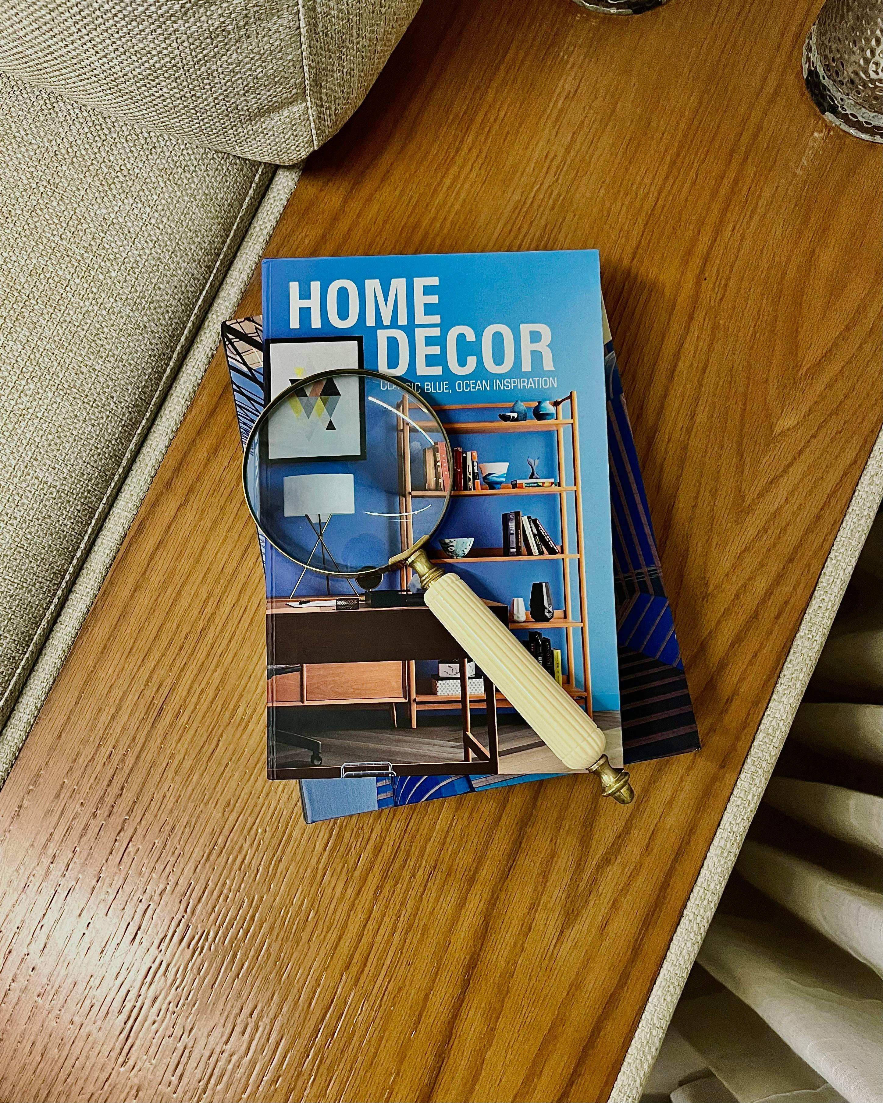 Lupin Book Photos, Download The BEST Free Lupin Book Stock Photos & HD ...