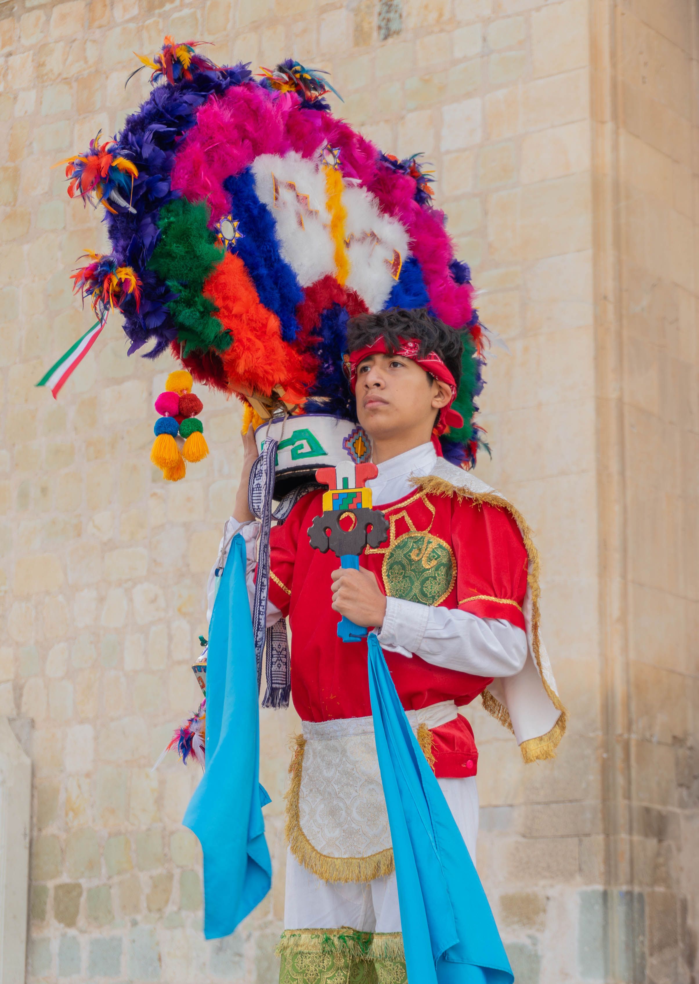 Danzante de la Pluma · Free Stock Photo