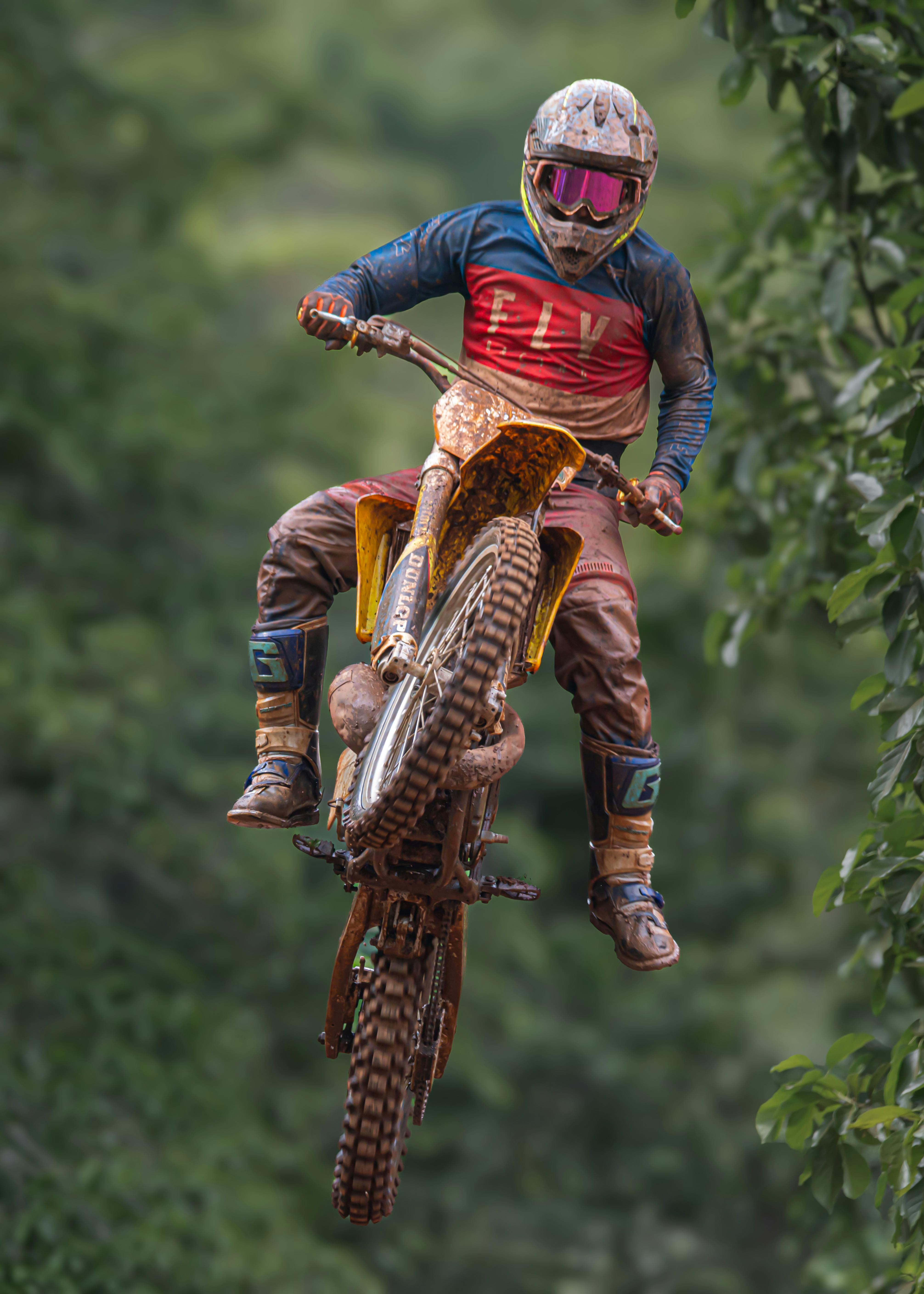 Fly Racing Photos, Download The BEST Free Fly Racing Stock Photos & HD ...