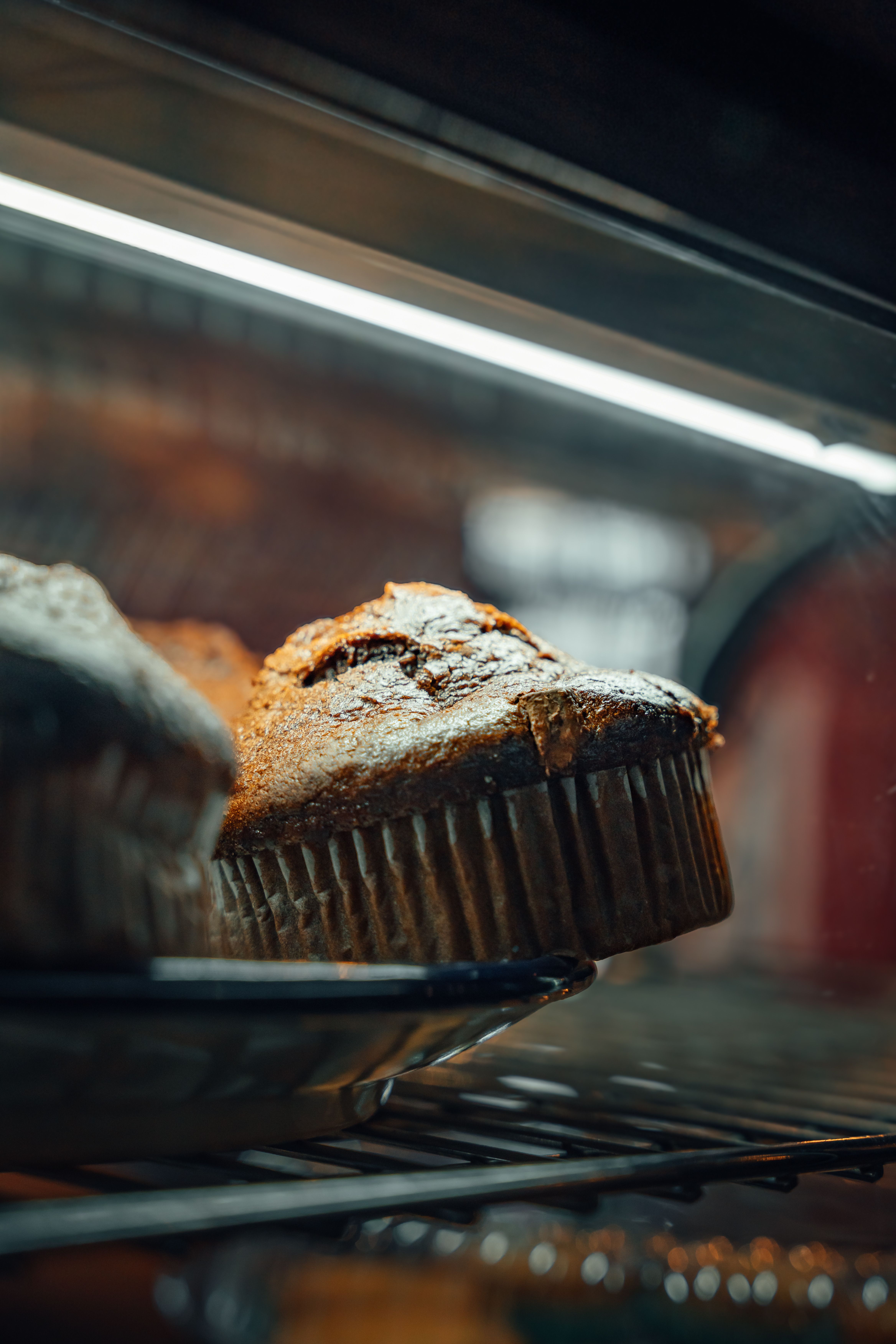 A muffin is in the oven · Free Stock Photo