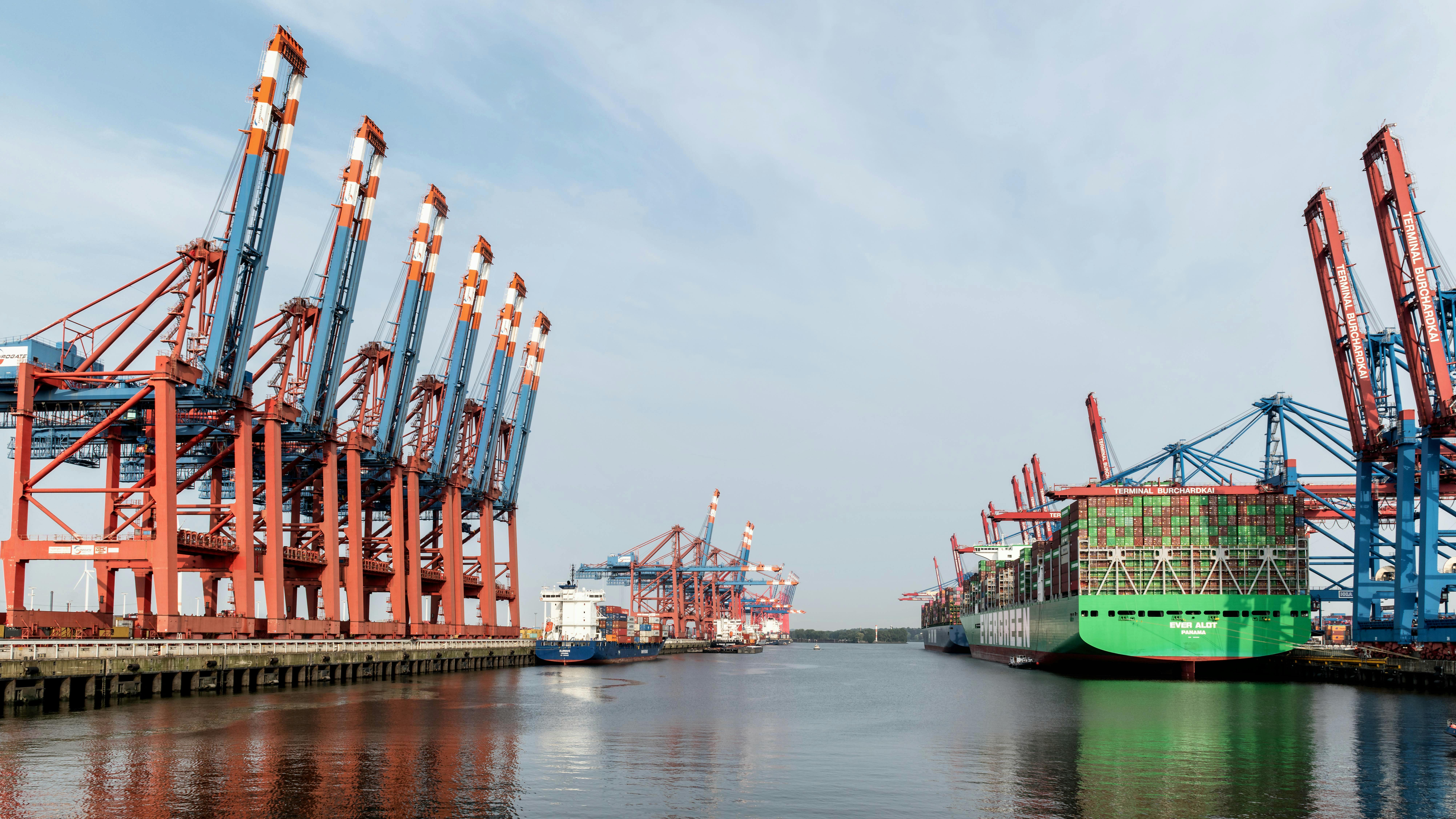 Containerterminal · Free Stock Photo