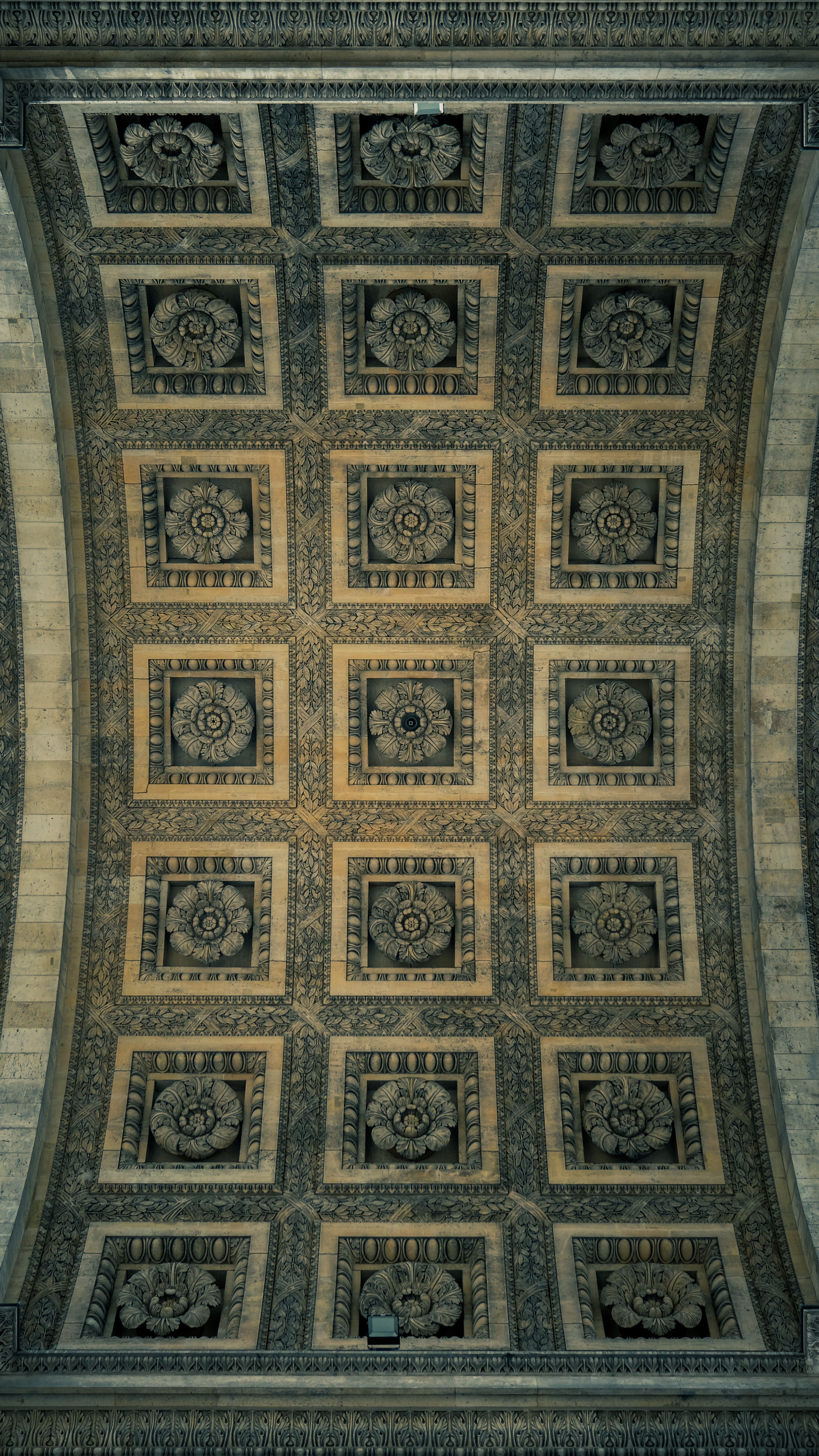 The ceiling of the arc de triomphe in paris · Free Stock Photo