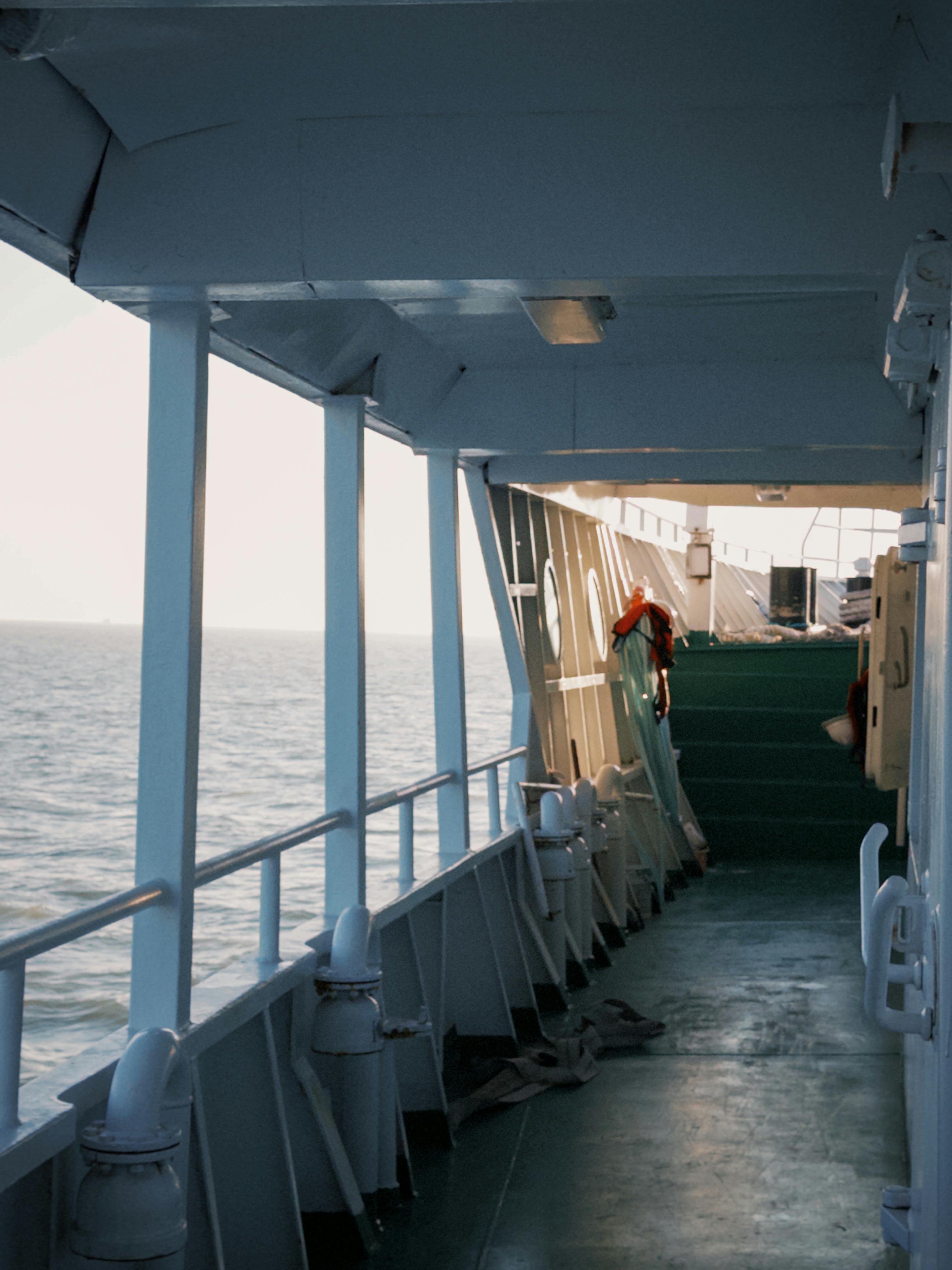 The view from the deck of a ship looking out to the ocean · Free Stock ...