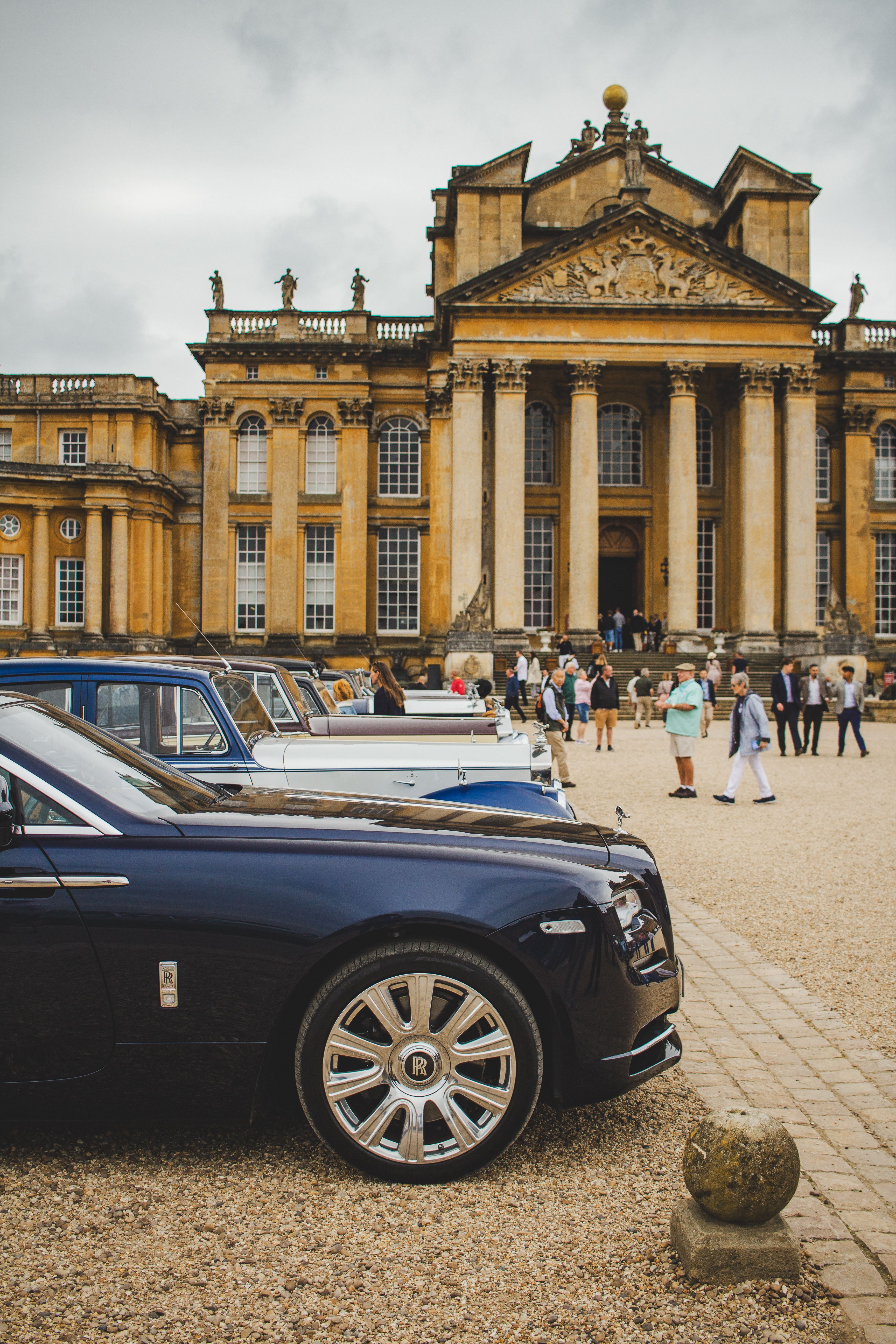 Luxury Cars at Historic Blenheim Palace Event · Free Stock Photo