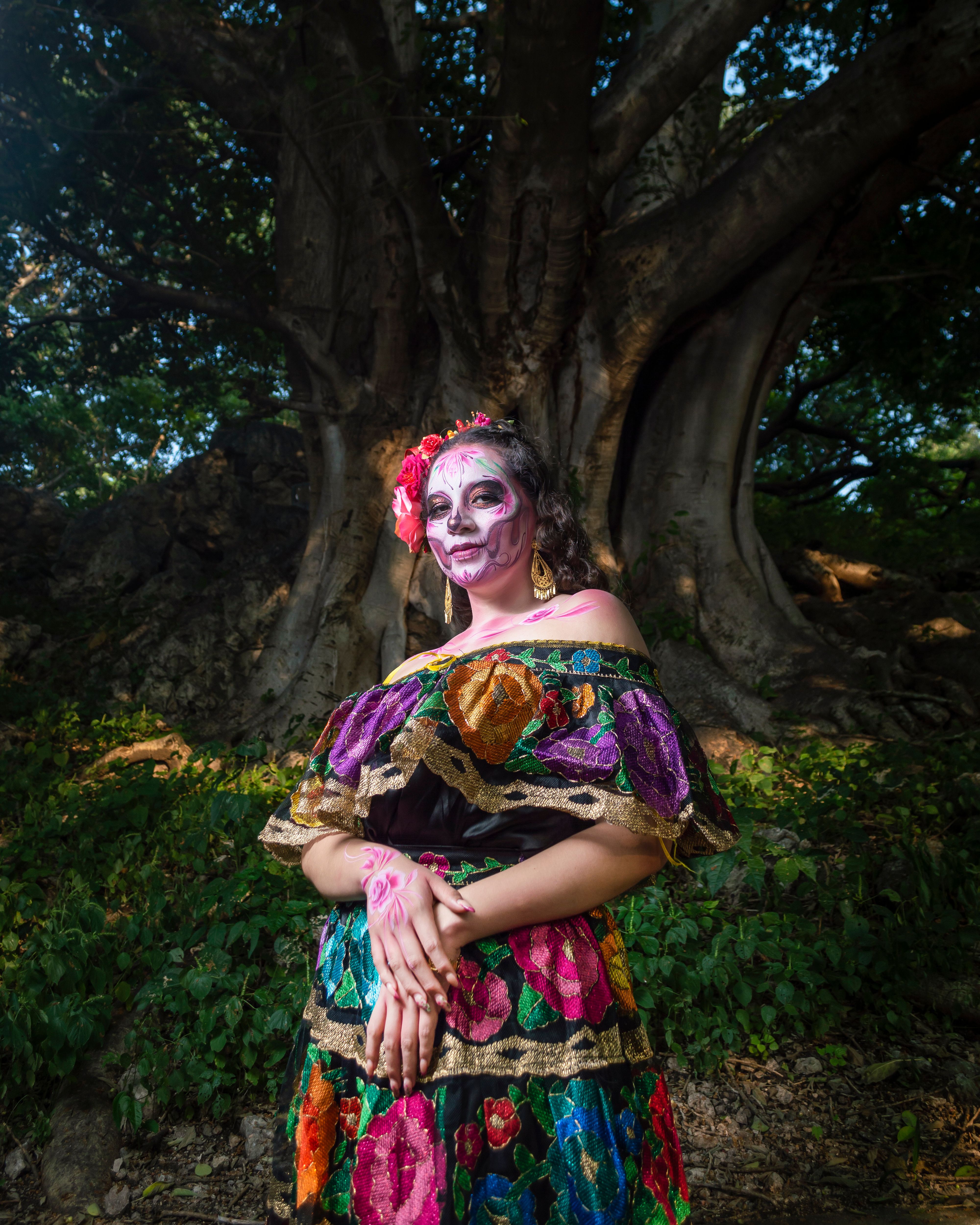 Foto de stock gratuita sobre bosque, catrina, cráneo del azúcar, de pie ...