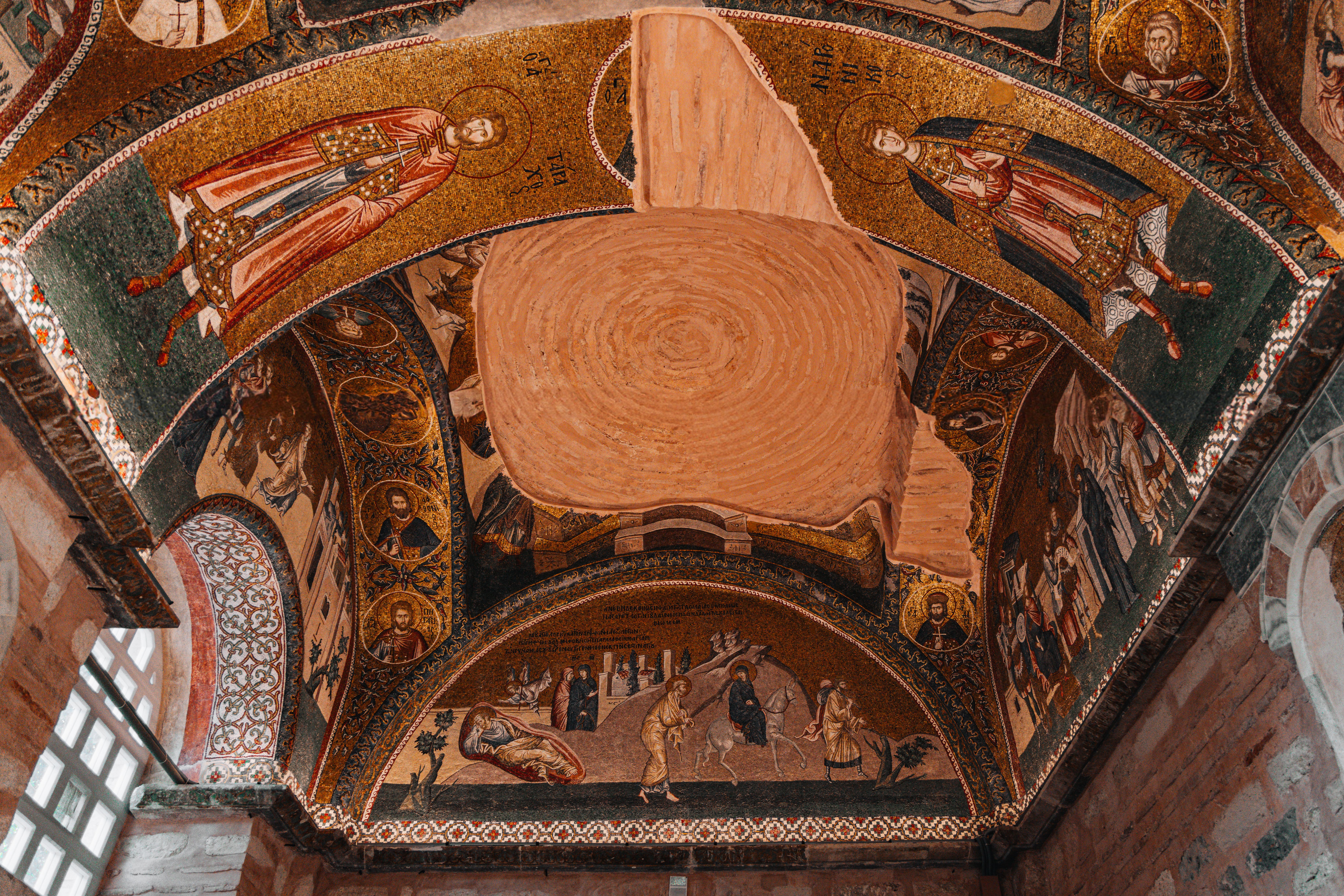 The ceiling of a church with paintings on it · Free Stock Photo