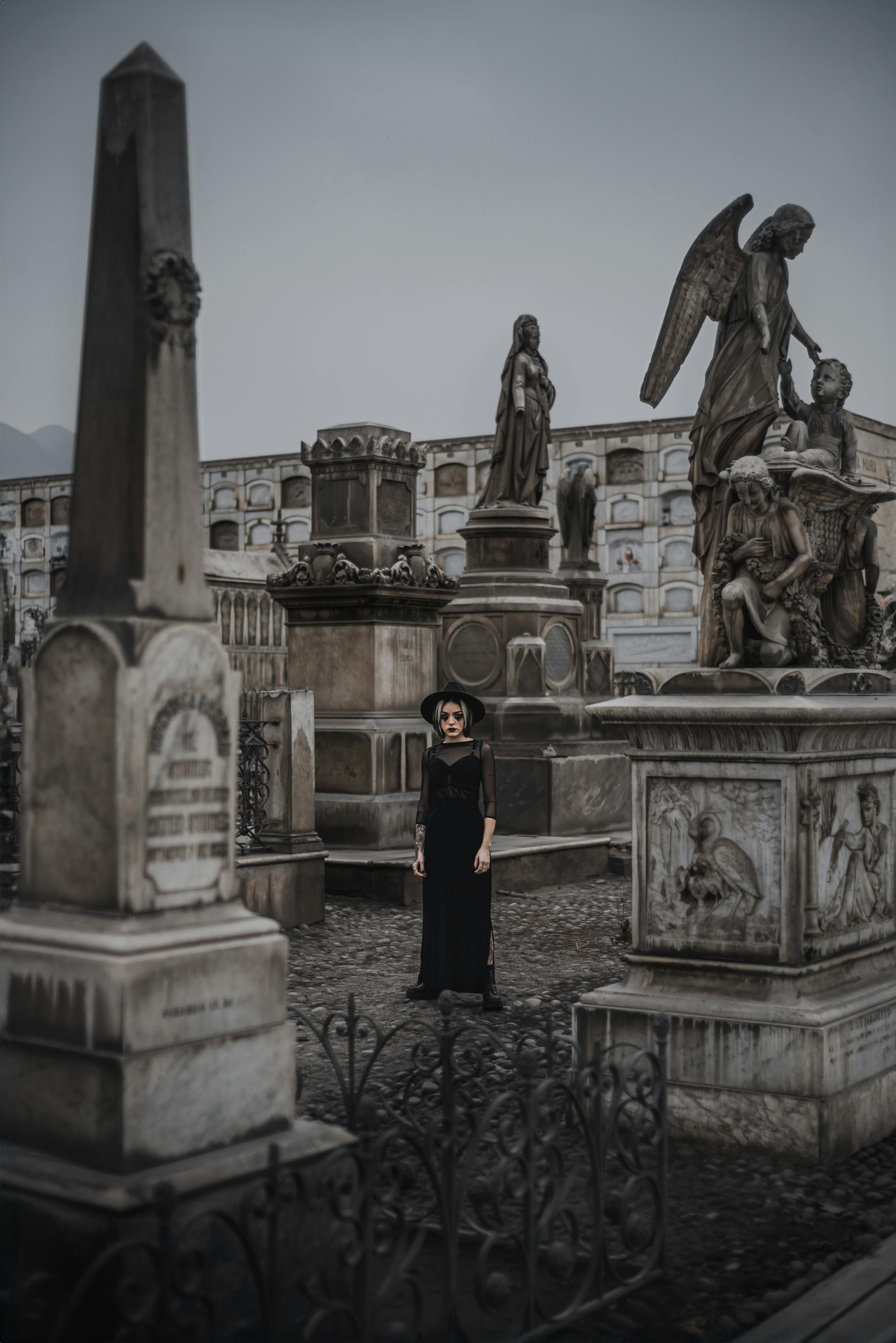 Funeral Statues Photos, Download The BEST Free Funeral Statues Stock ...