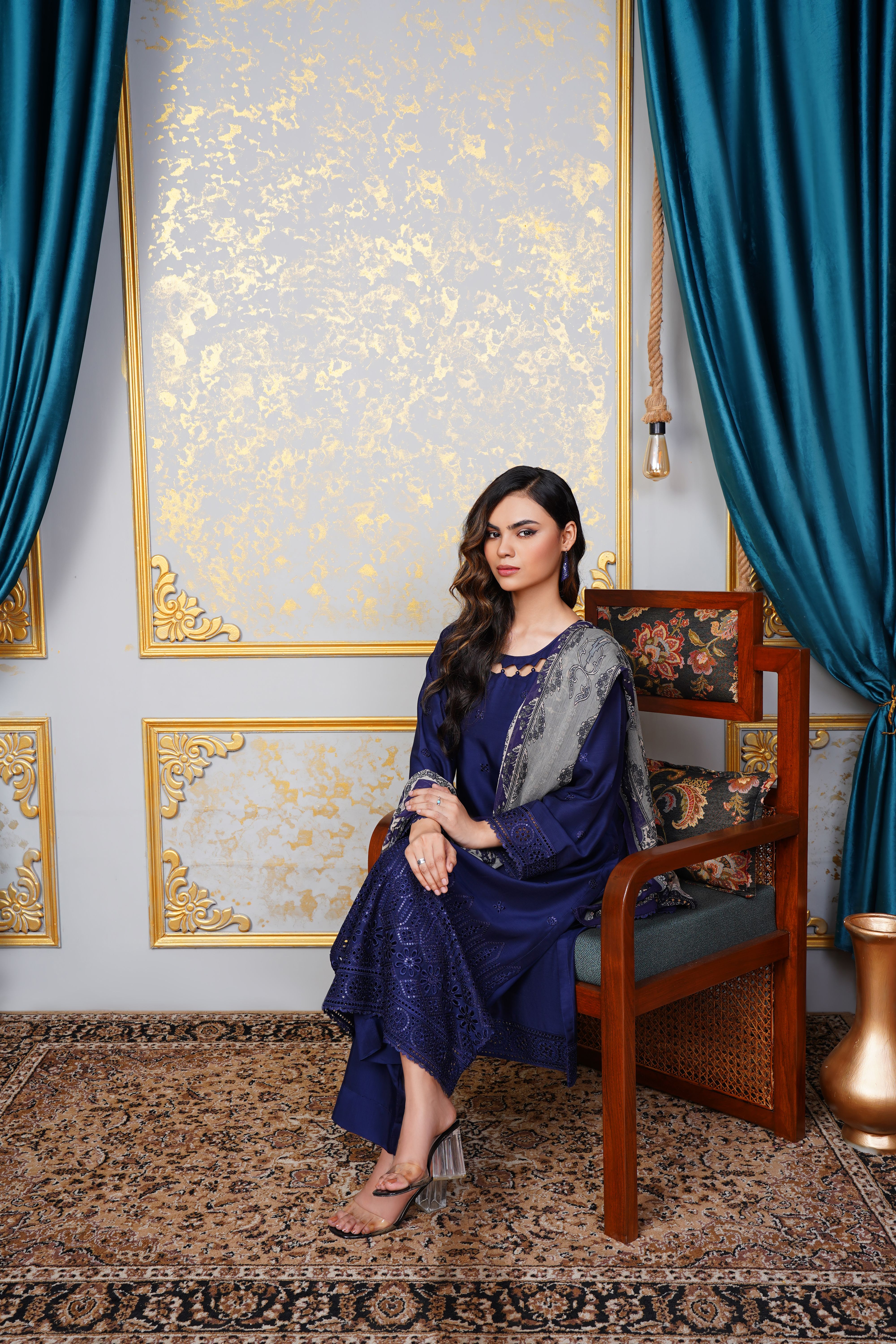 Batik Hijab Modern · Free Stock Photo