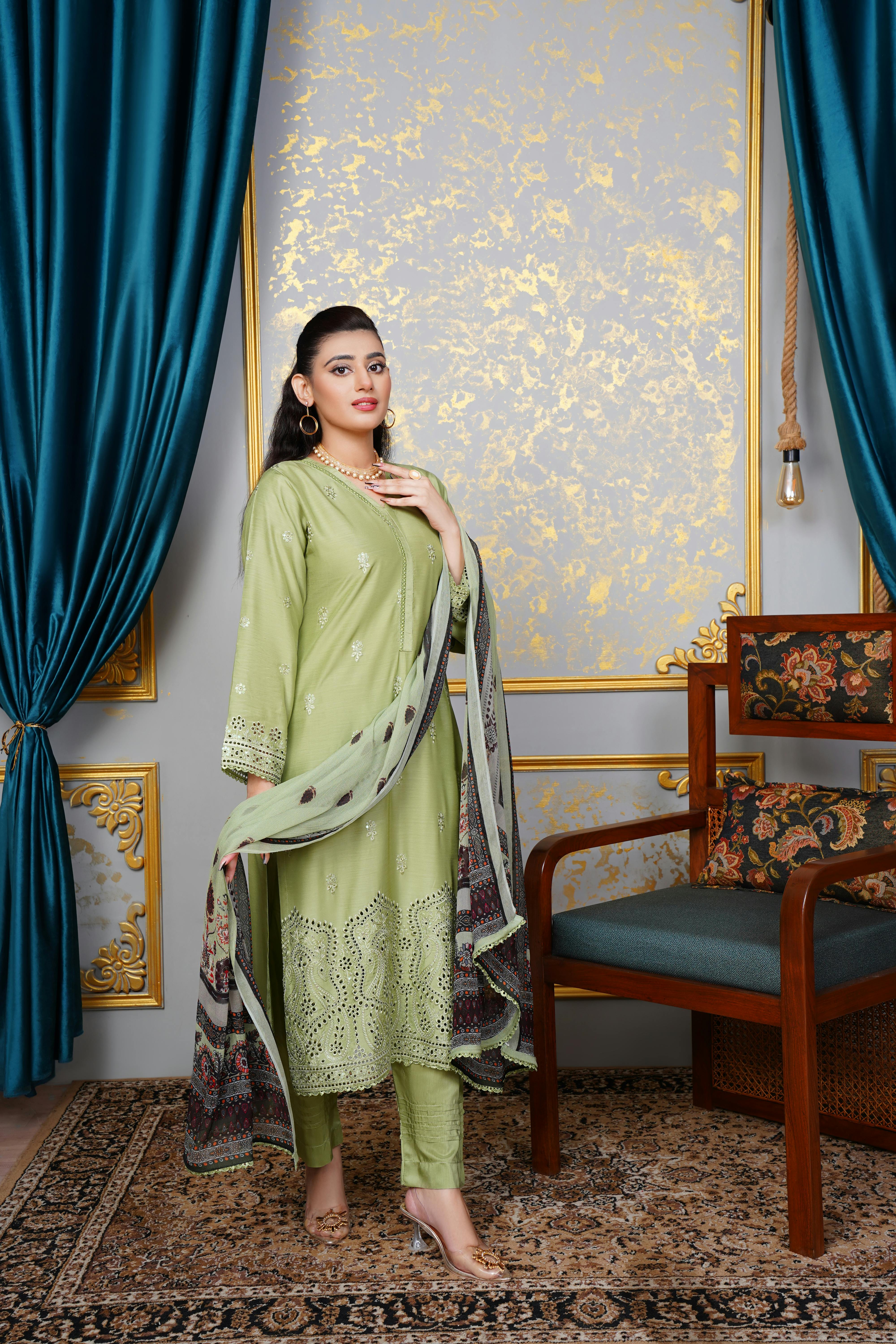 eastern dresses shoot · Free Stock Photo