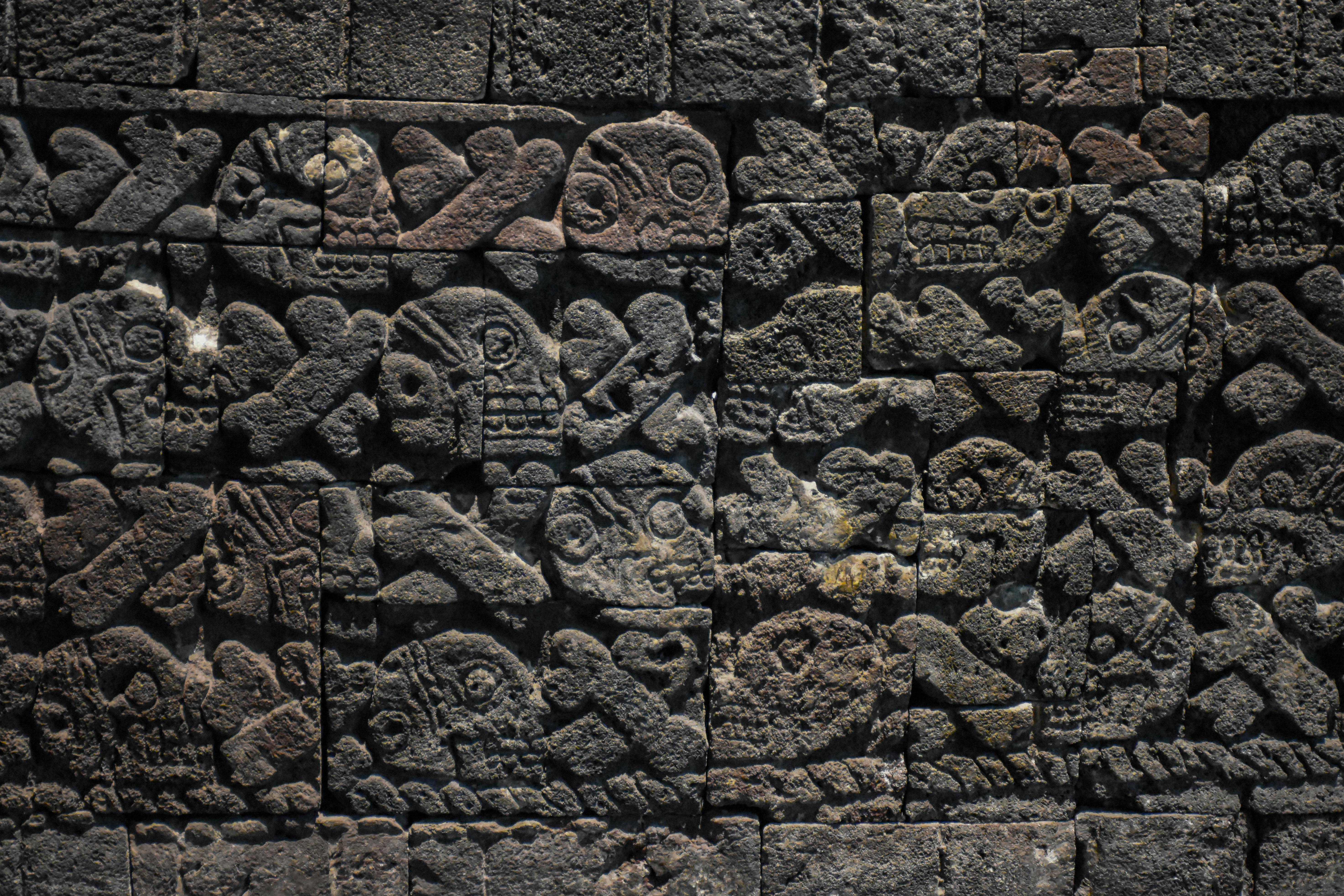 Aztec Carvings Photos, Download The BEST Free Aztec Carvings Stock ...