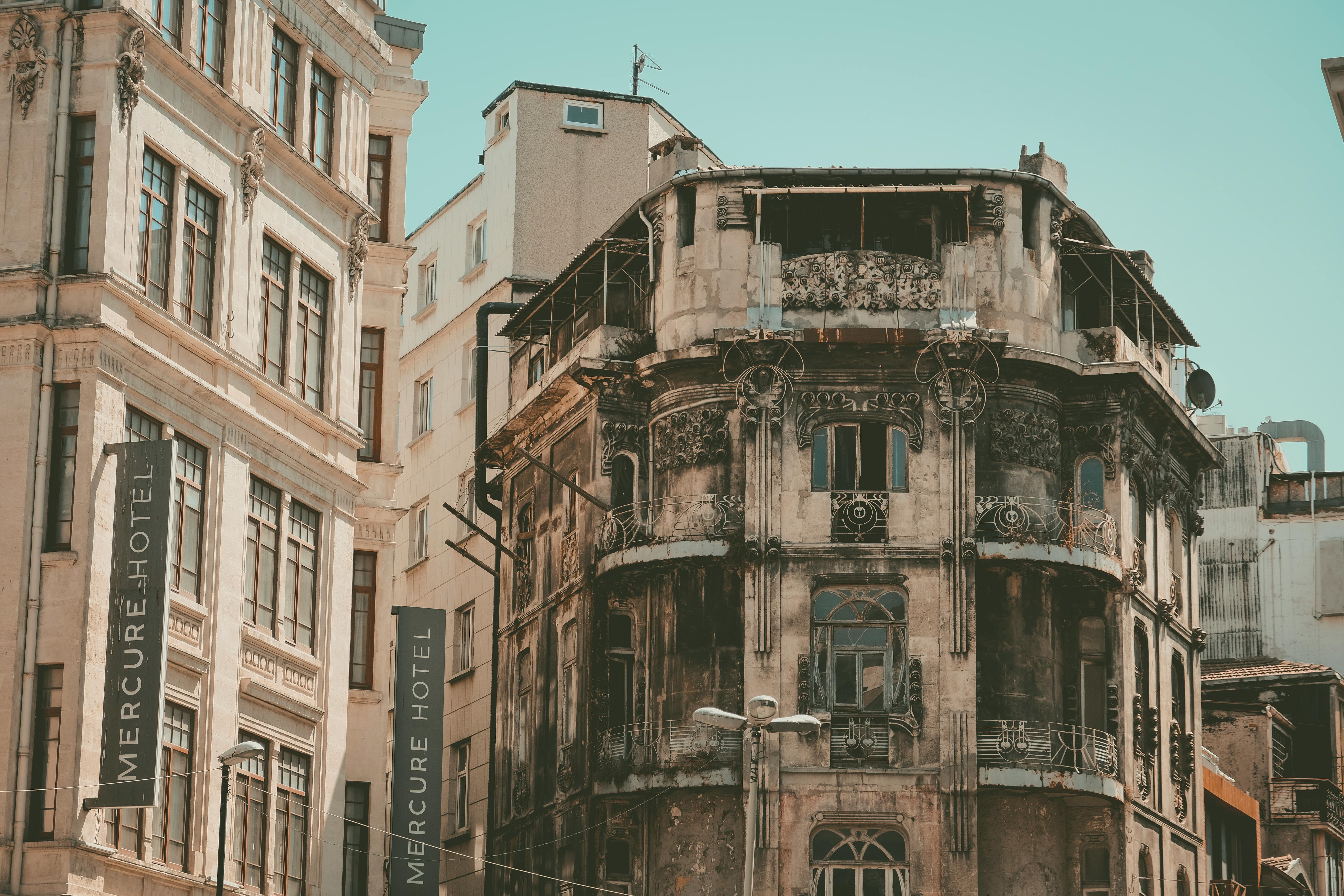 tarihi bina · Free Stock Photo