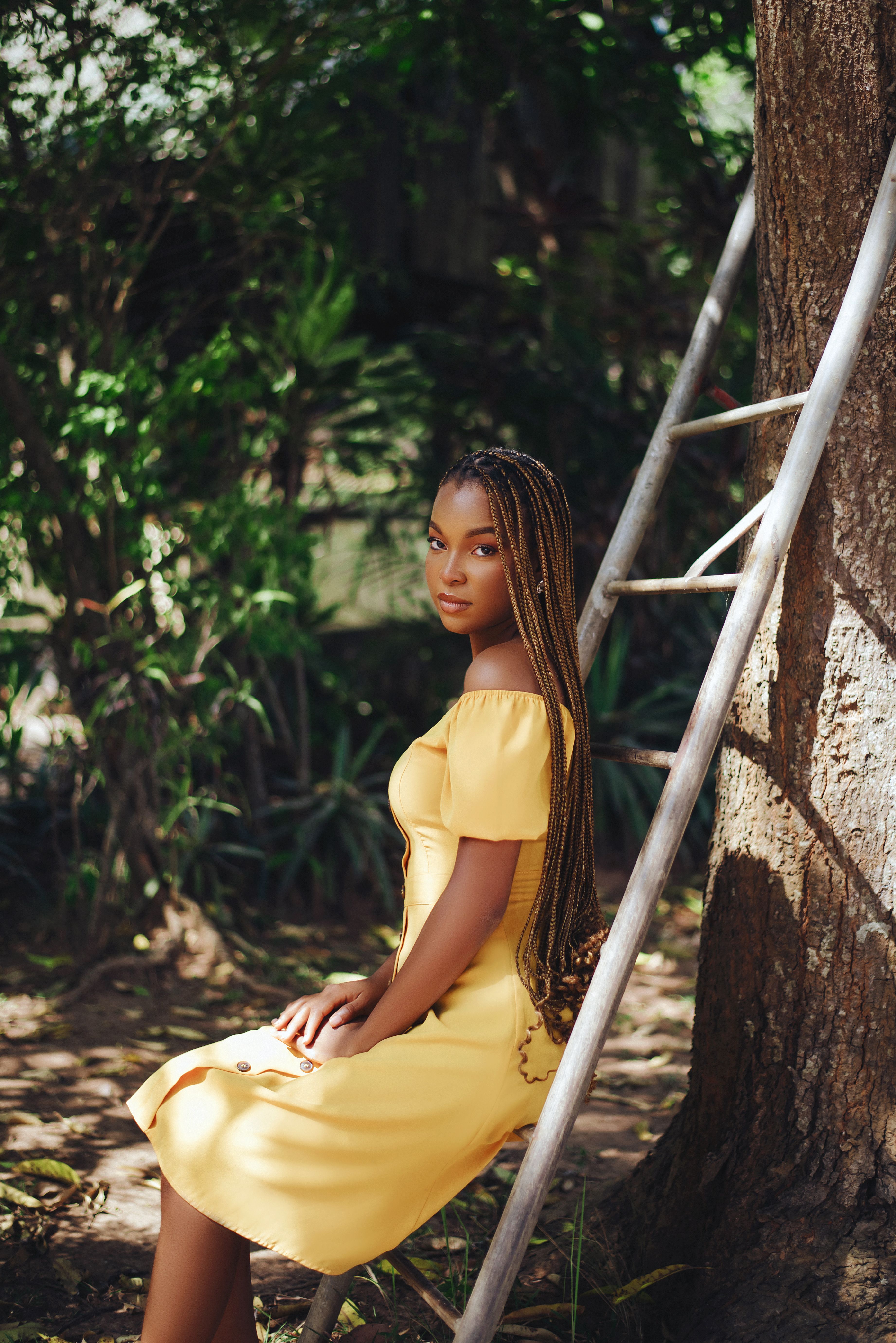 Modelo Con Vestido De Verano · Foto de stock gratuita