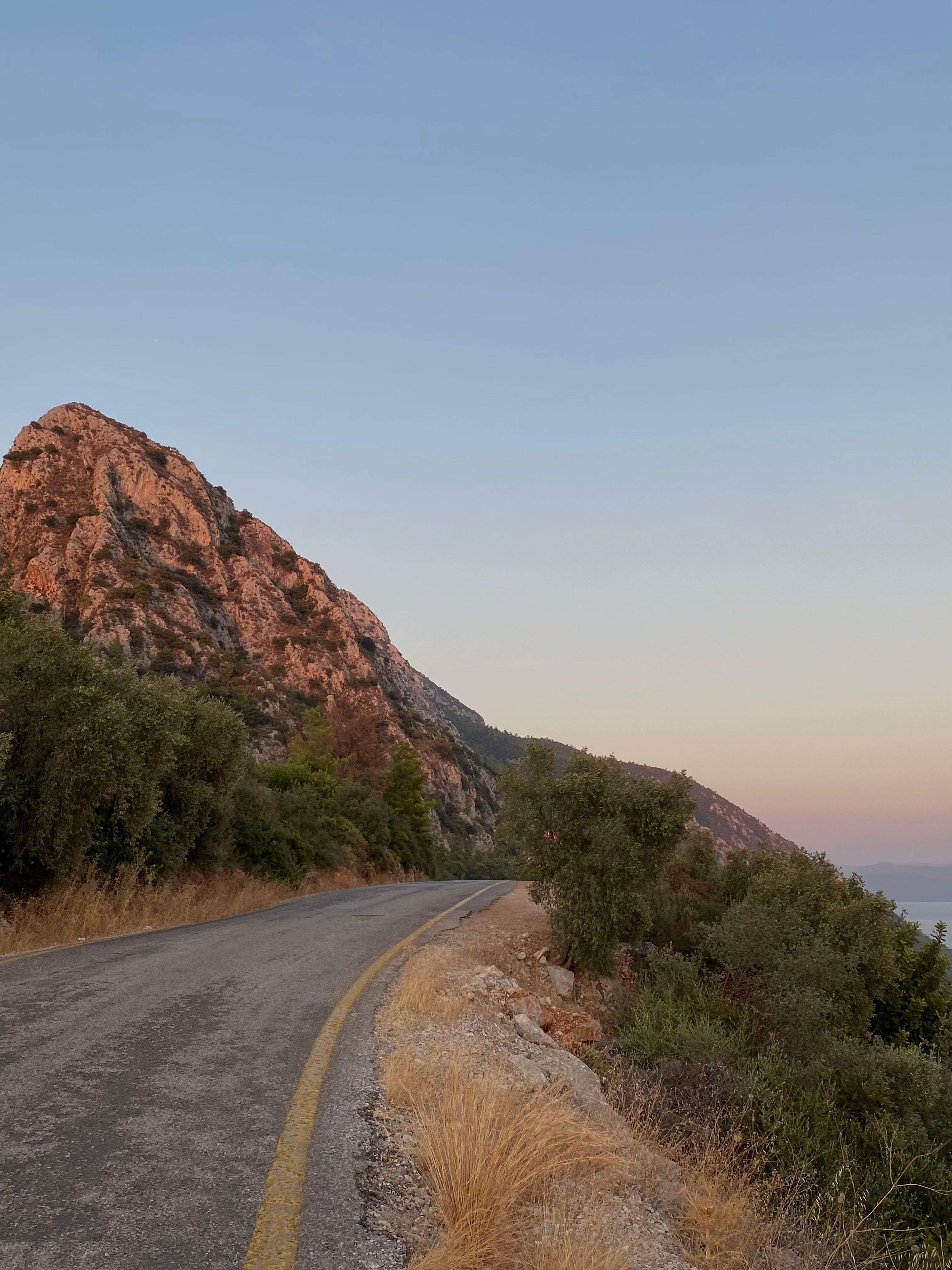 Road on Hill at Sunset · Free Stock Photo