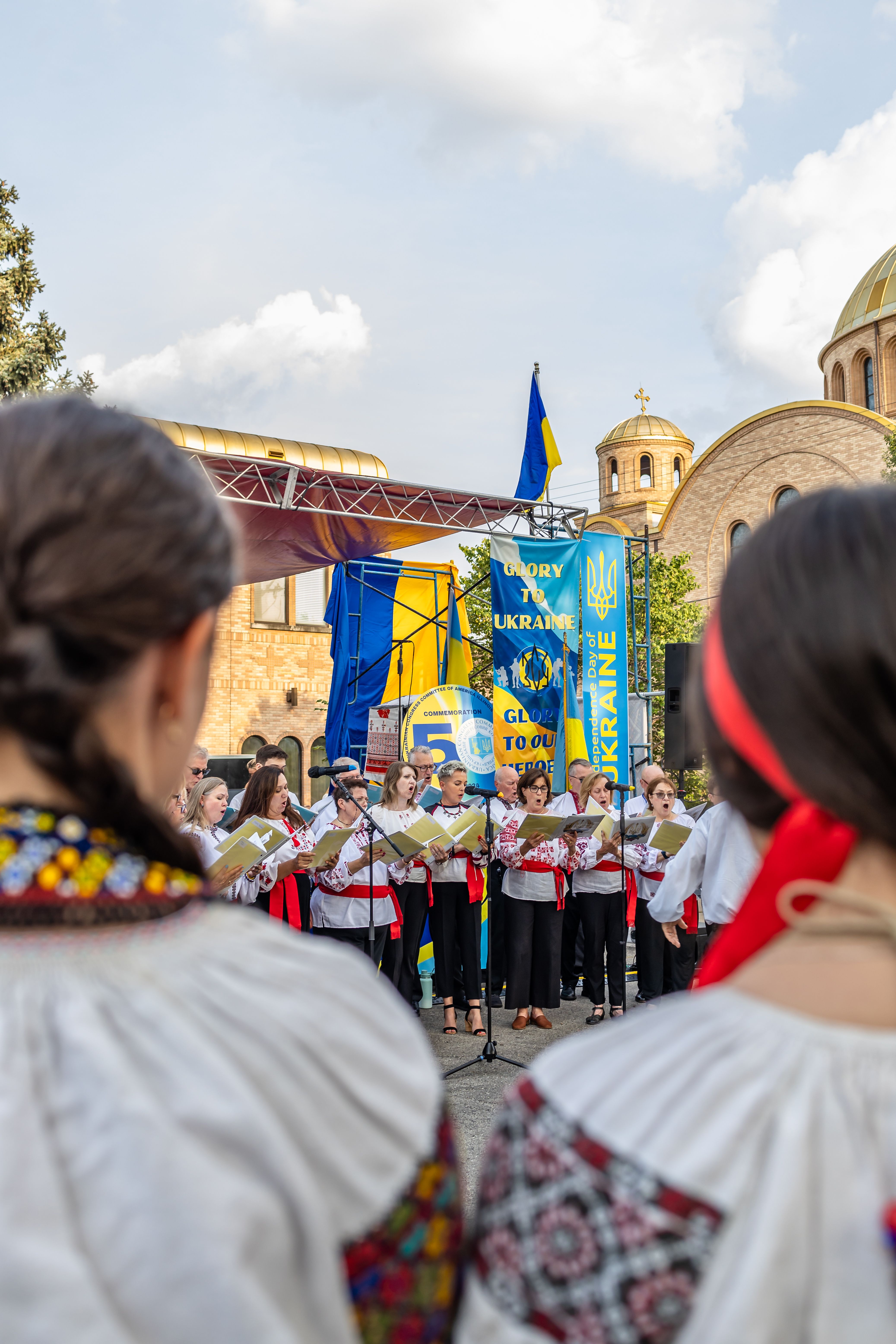 Traditional Ukrainian Choir Performing Outdoors · Free Stock Photo
