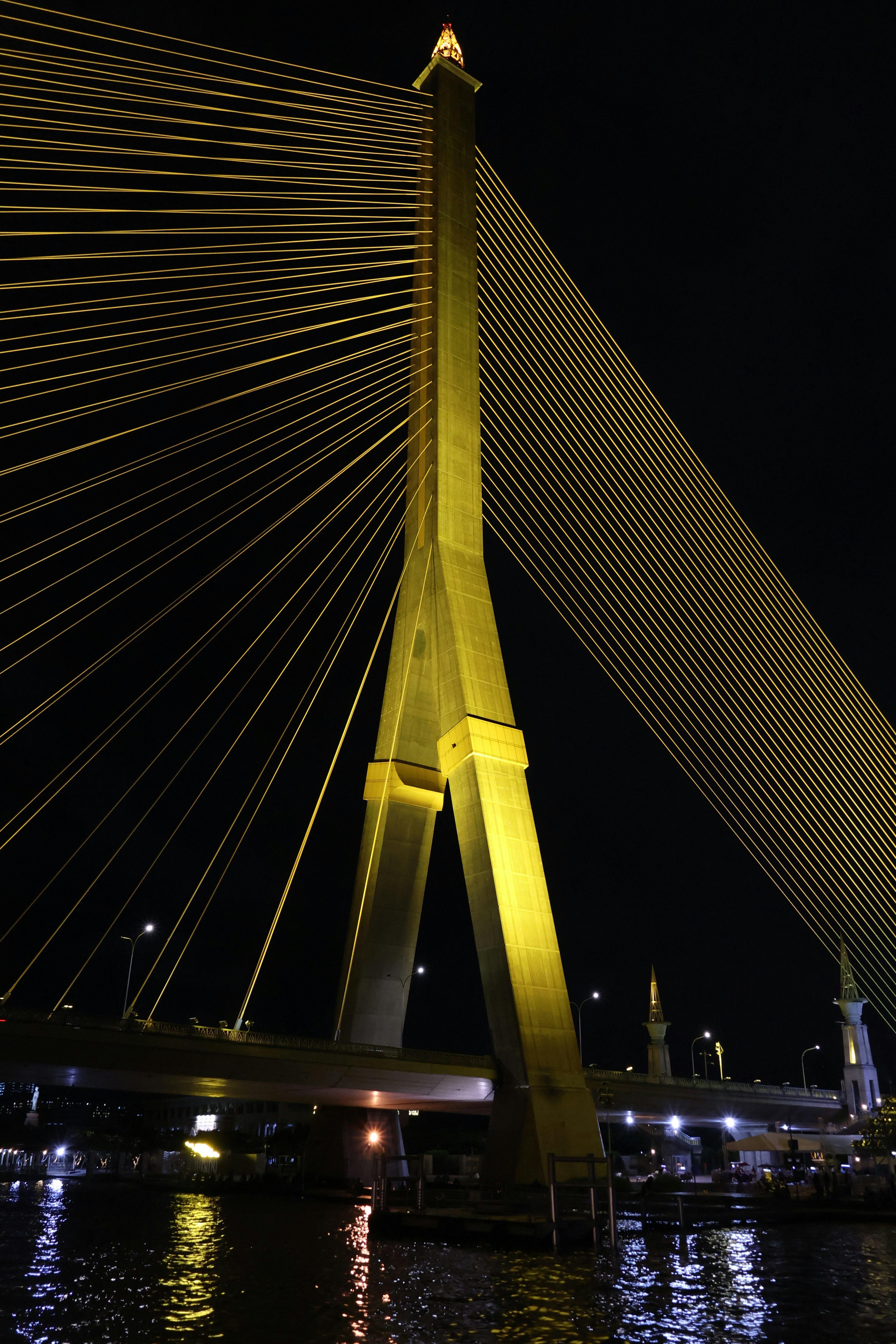 Pylons Night Photos, Download The BEST Free Pylons Night Stock Photos ...