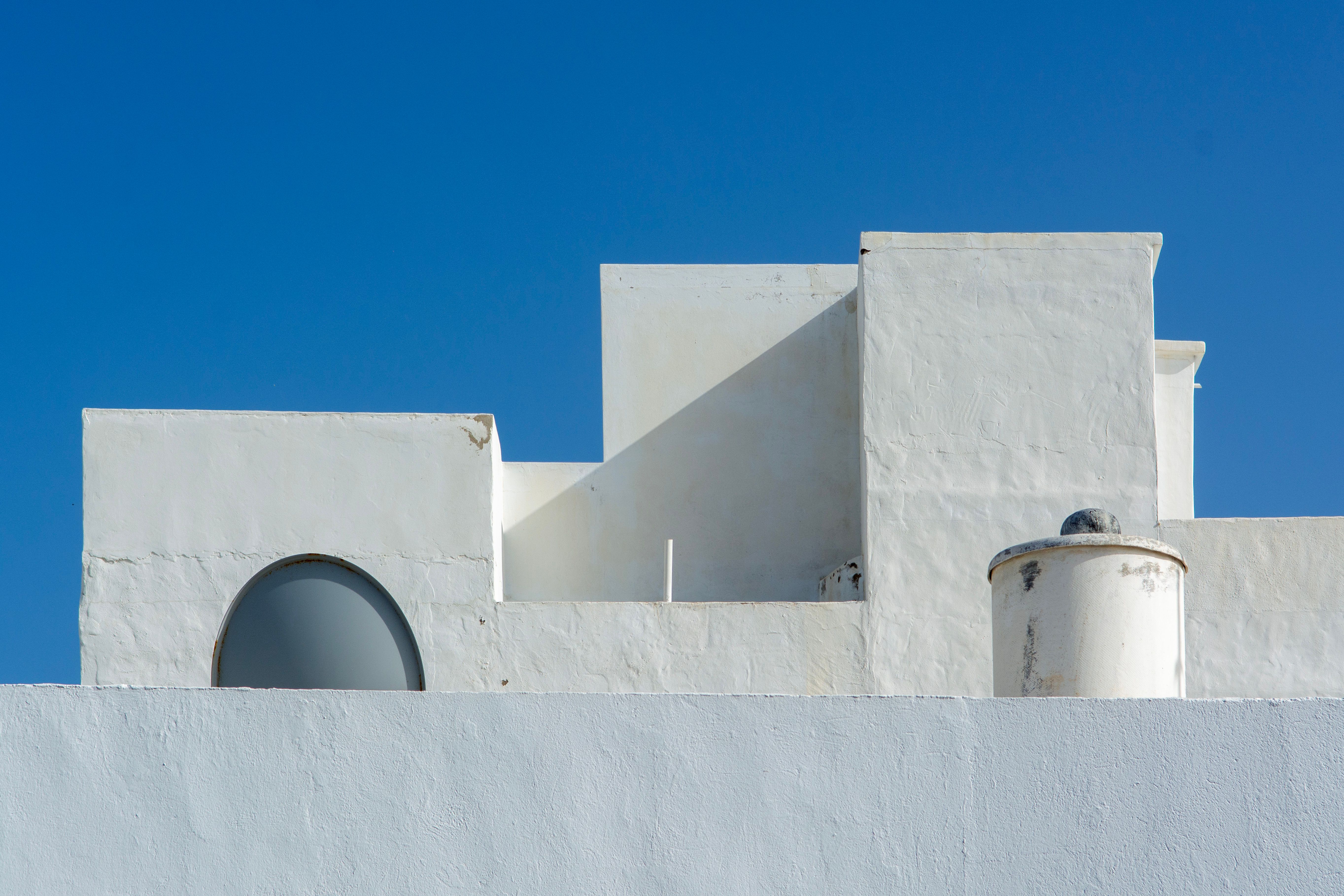 White Building Photos, Download The BEST Free White Building Stock ...