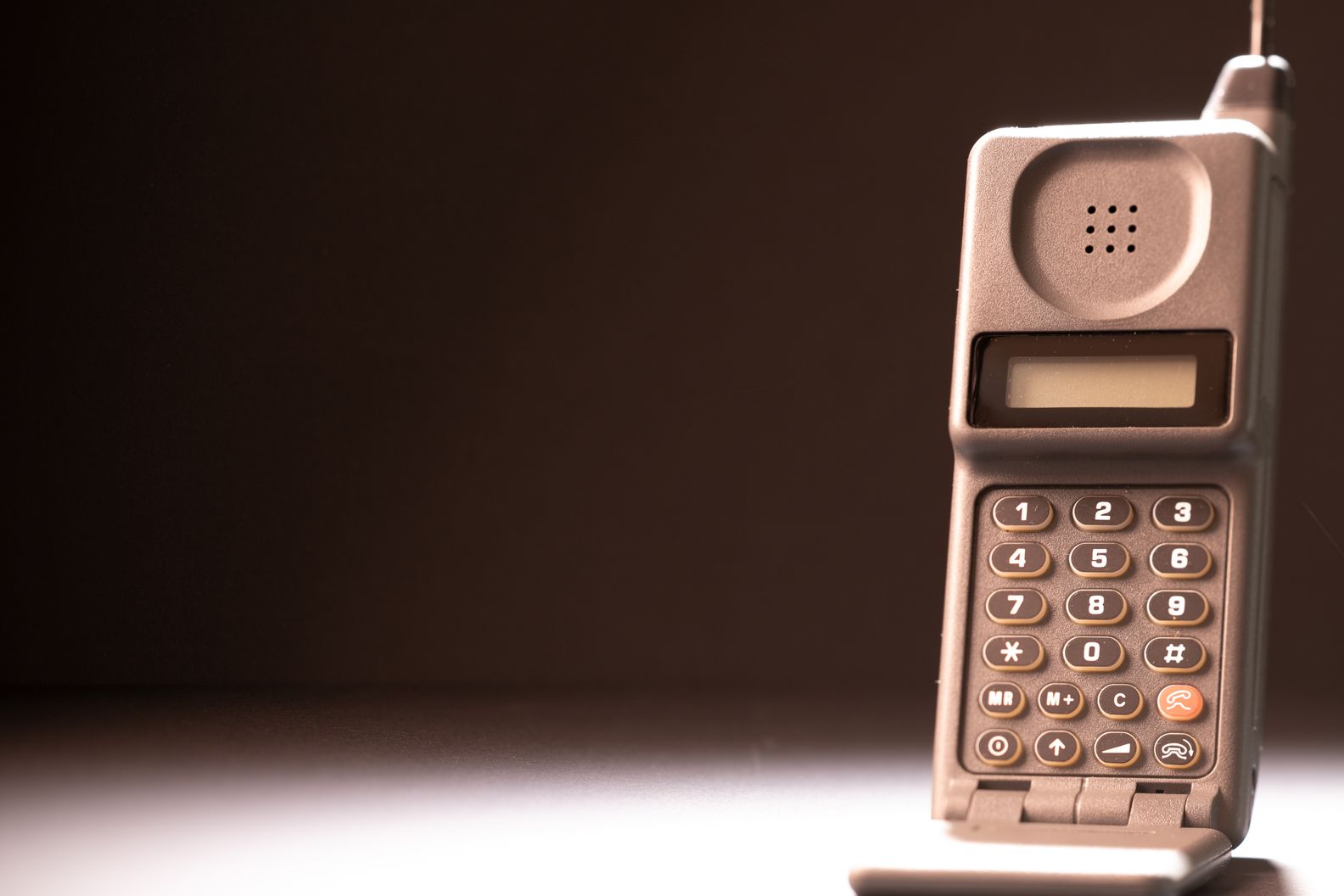 Exploring Nokia Keypad Phone Old: Design & Capabilities