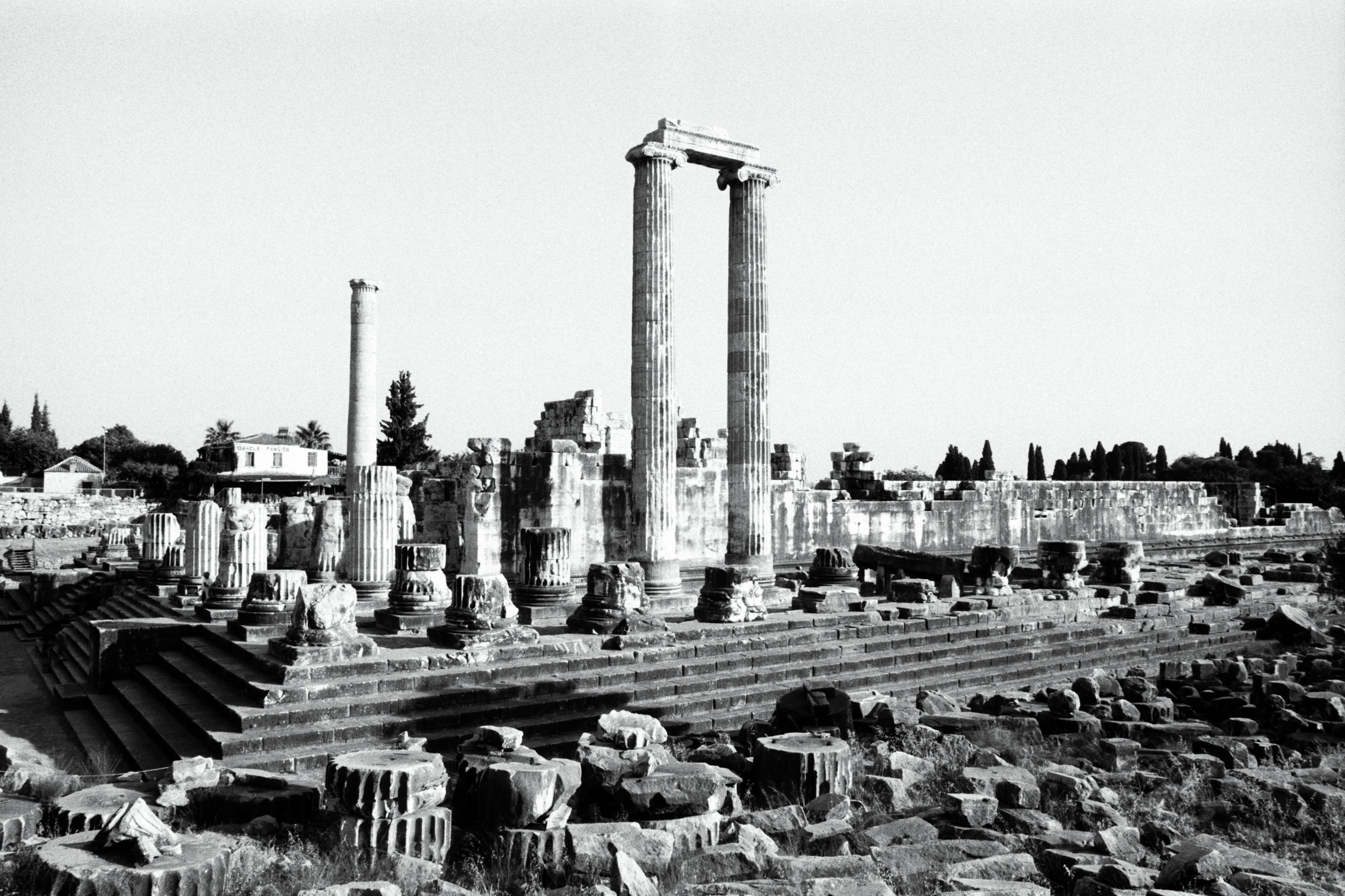 An old black and white photo of the ruins · Free Stock Photo