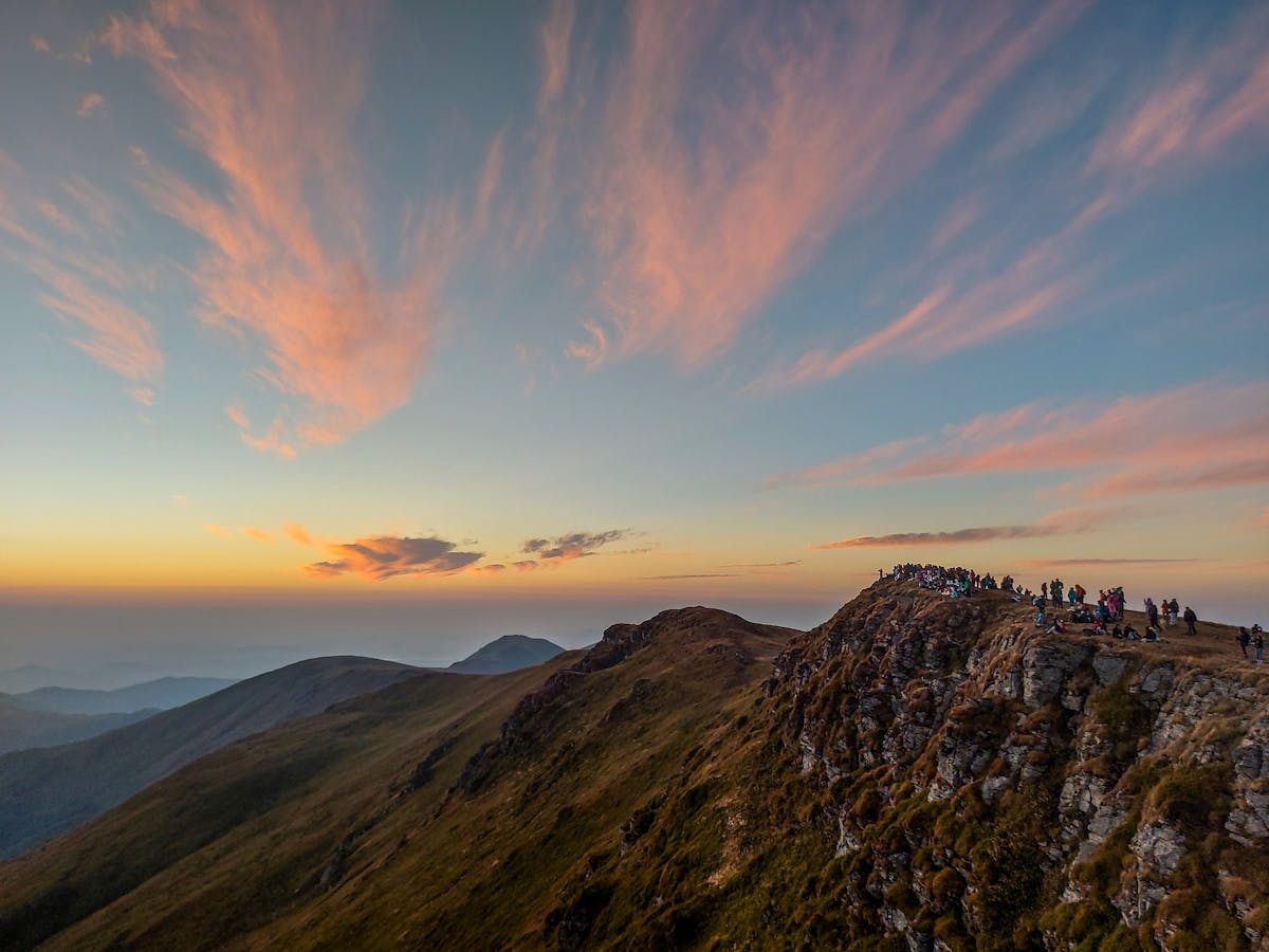 Mountain Person Photos, Download The BEST Free Mountain Person Stock ...