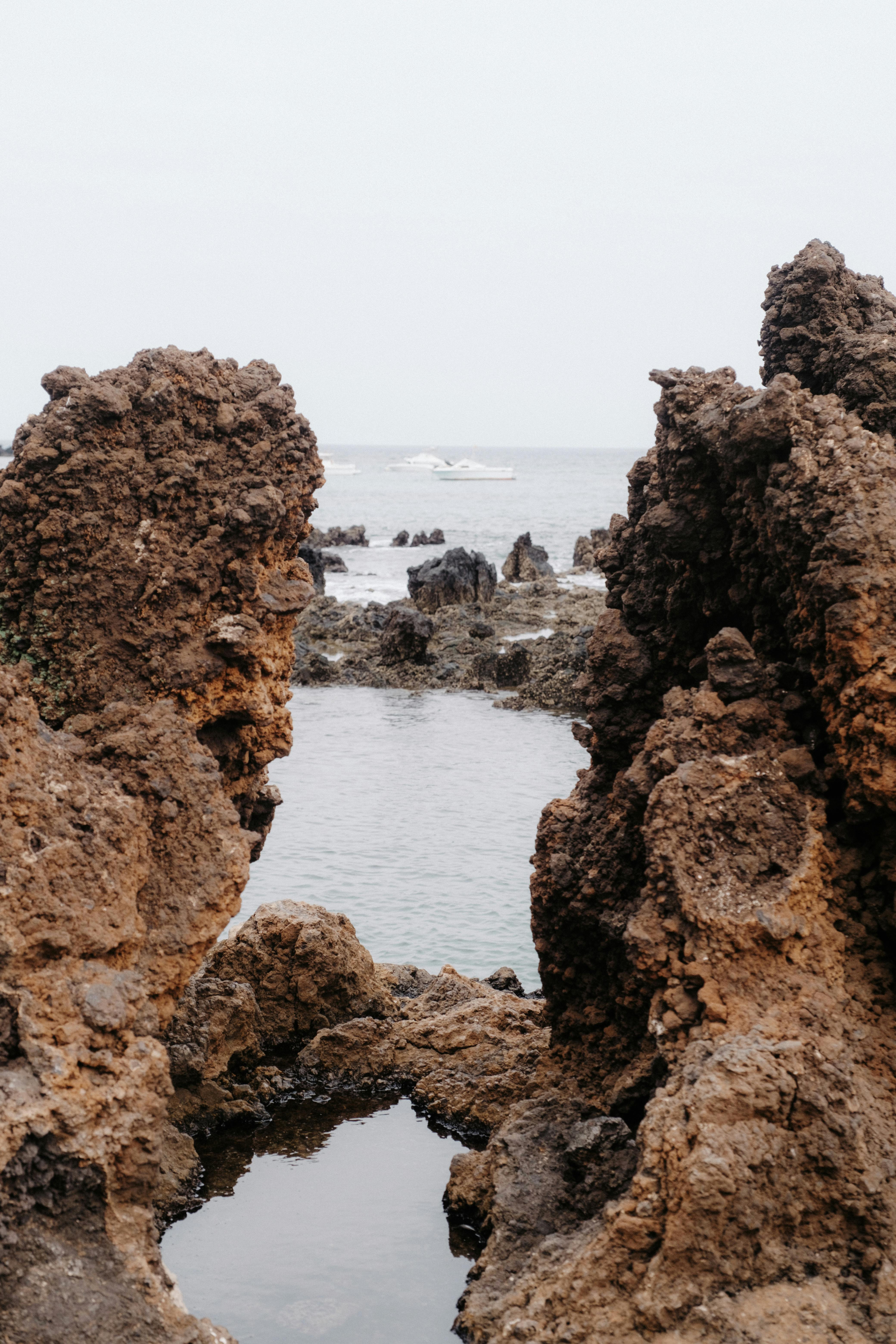 Rocks on Seashore · Free Stock Photo