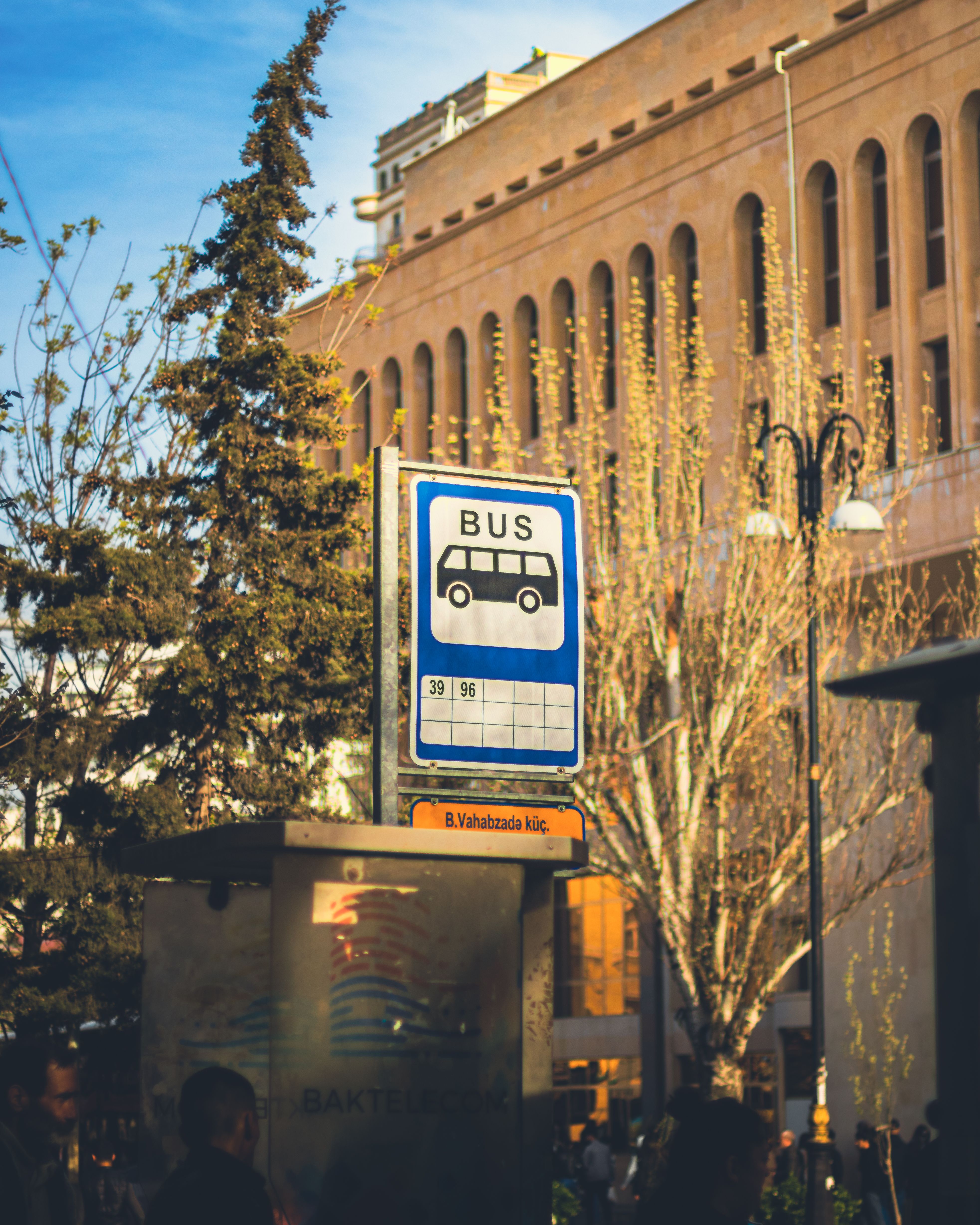 Bus With Signal Photos, Download The BEST Free Bus With Signal Stock ...