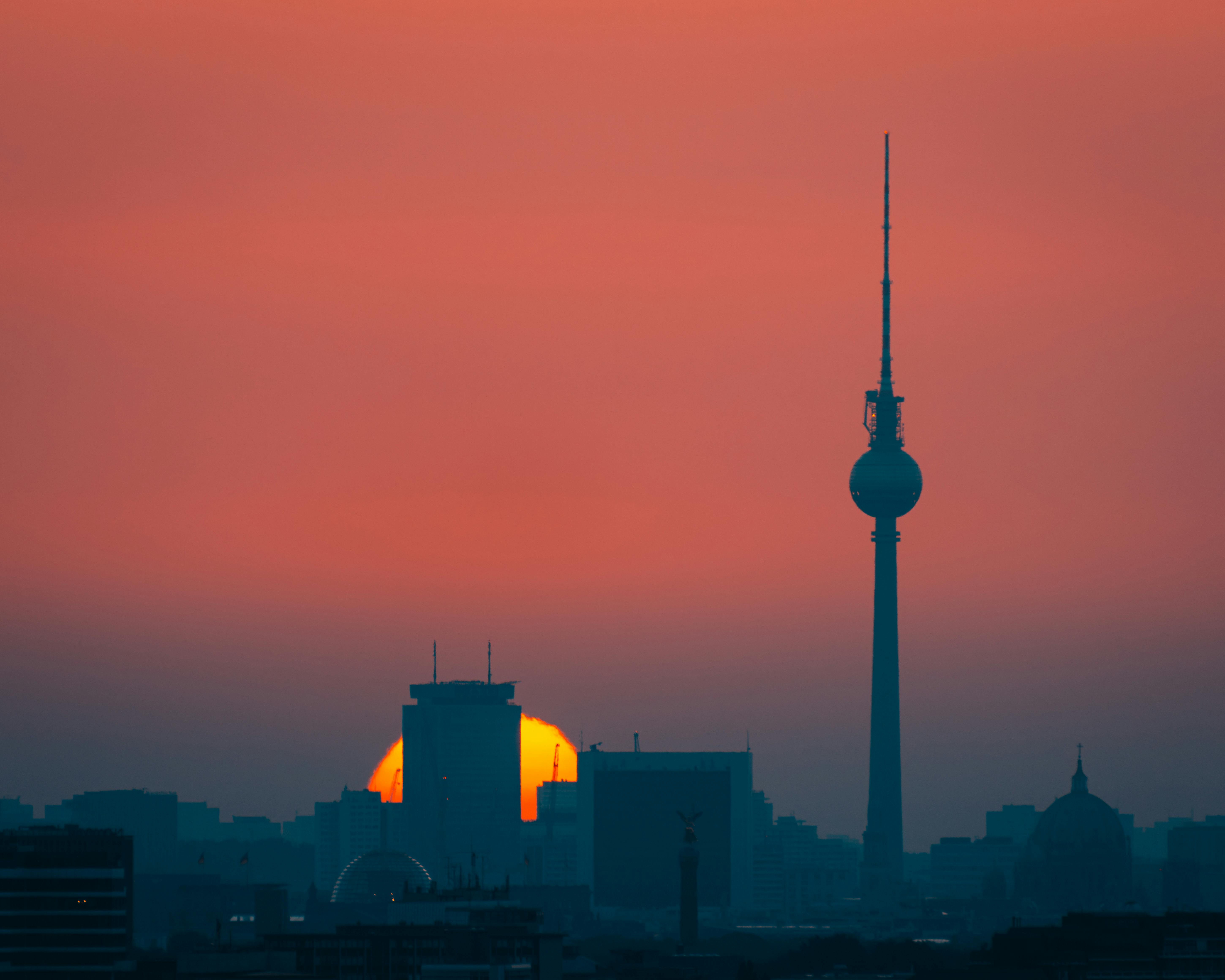 Berlin sunset by jonathan krause · Free Stock Photo