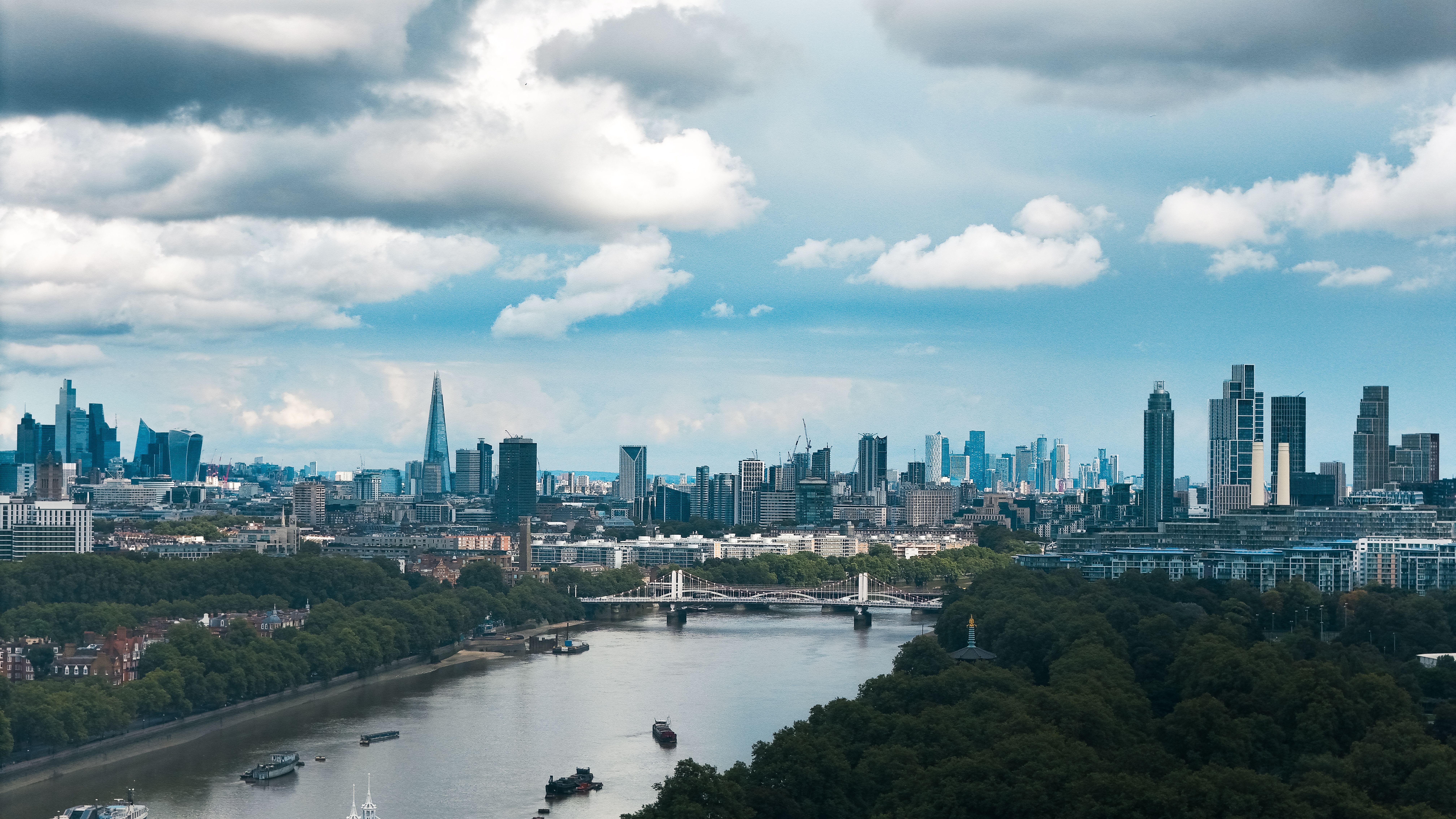 Skyline of London from over the River Thames · Free Stock Photo