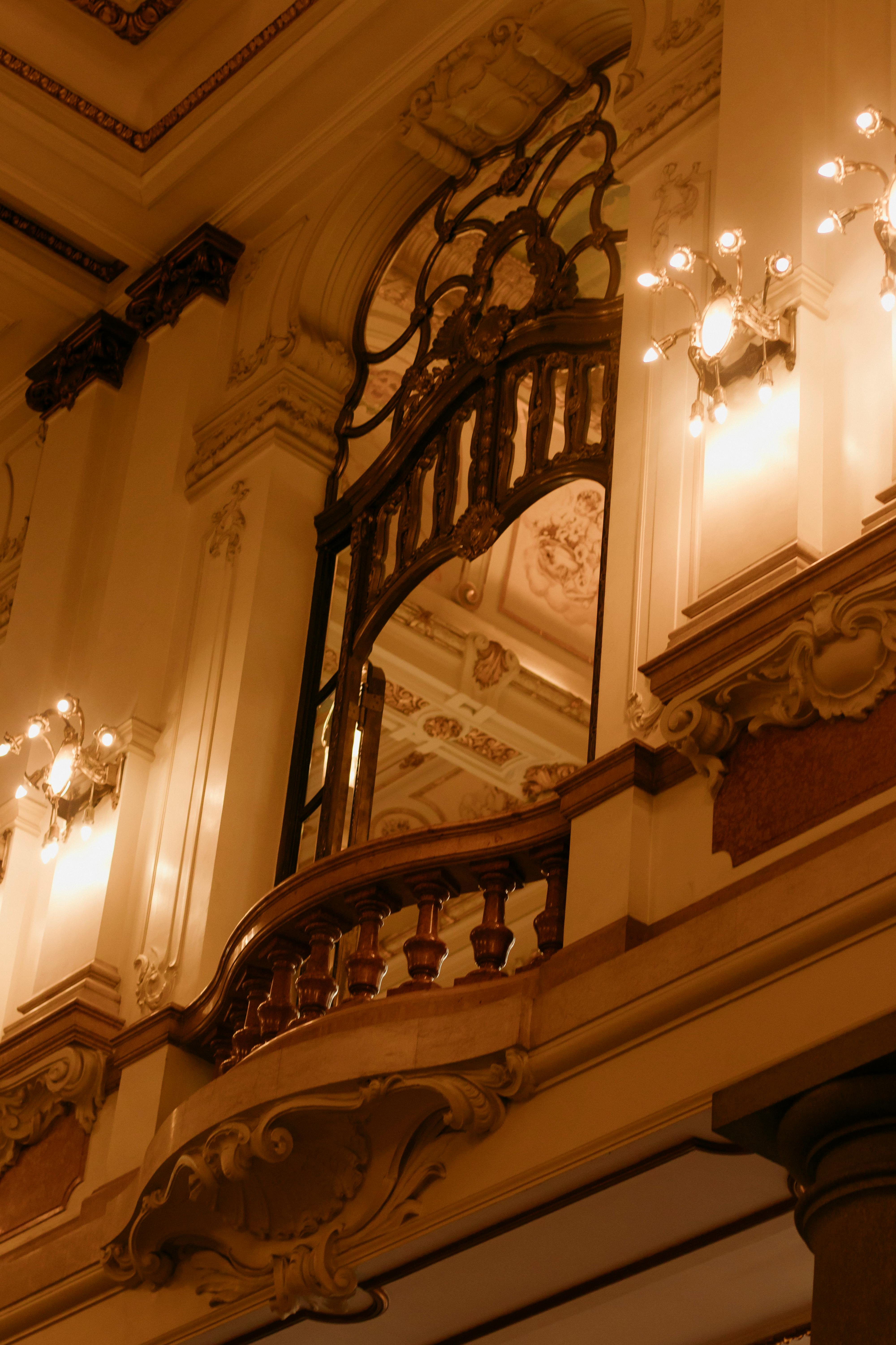 Inside of a Classical Museum · Free Stock Photo